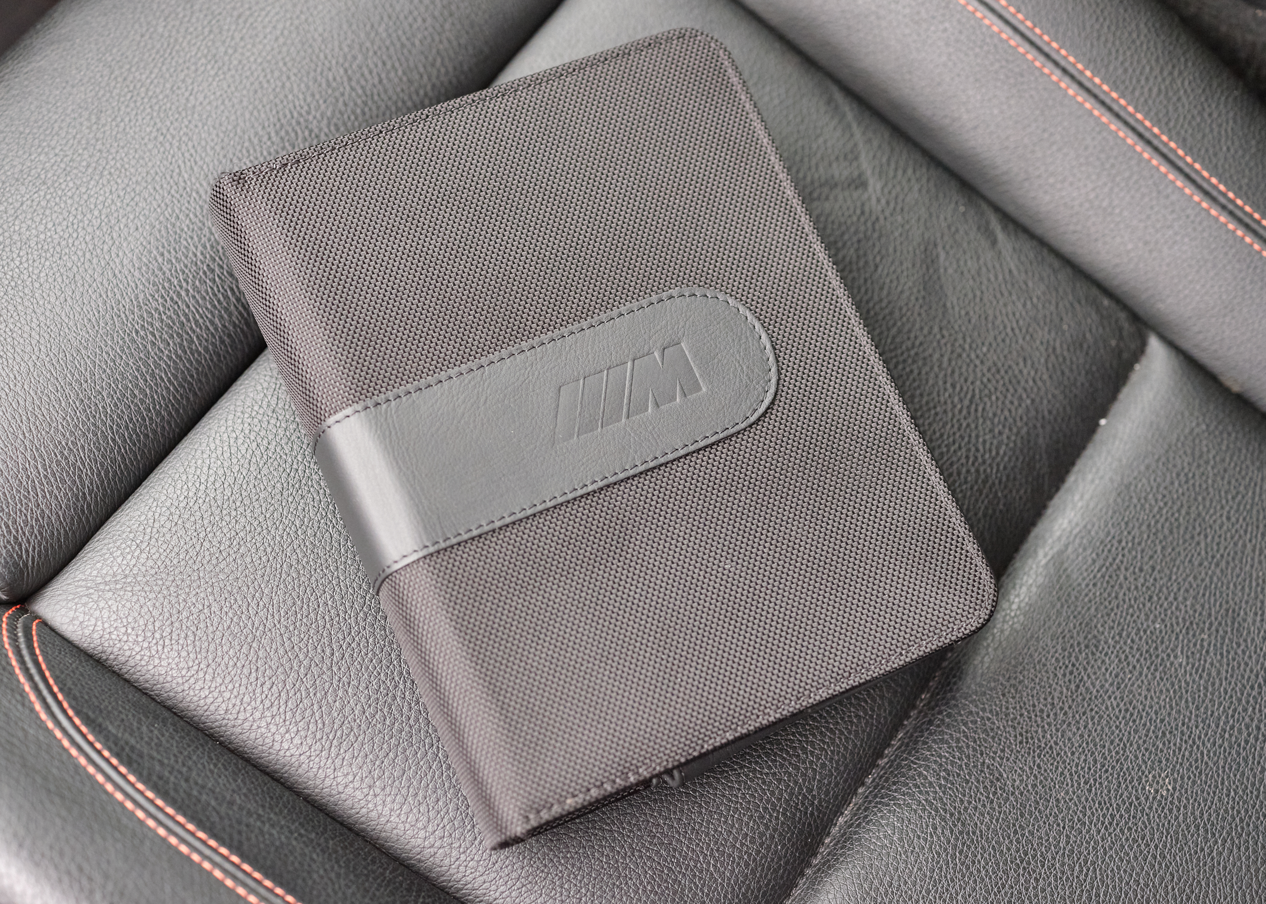 2011 BMW 1M COUPE - 17,555 MILES