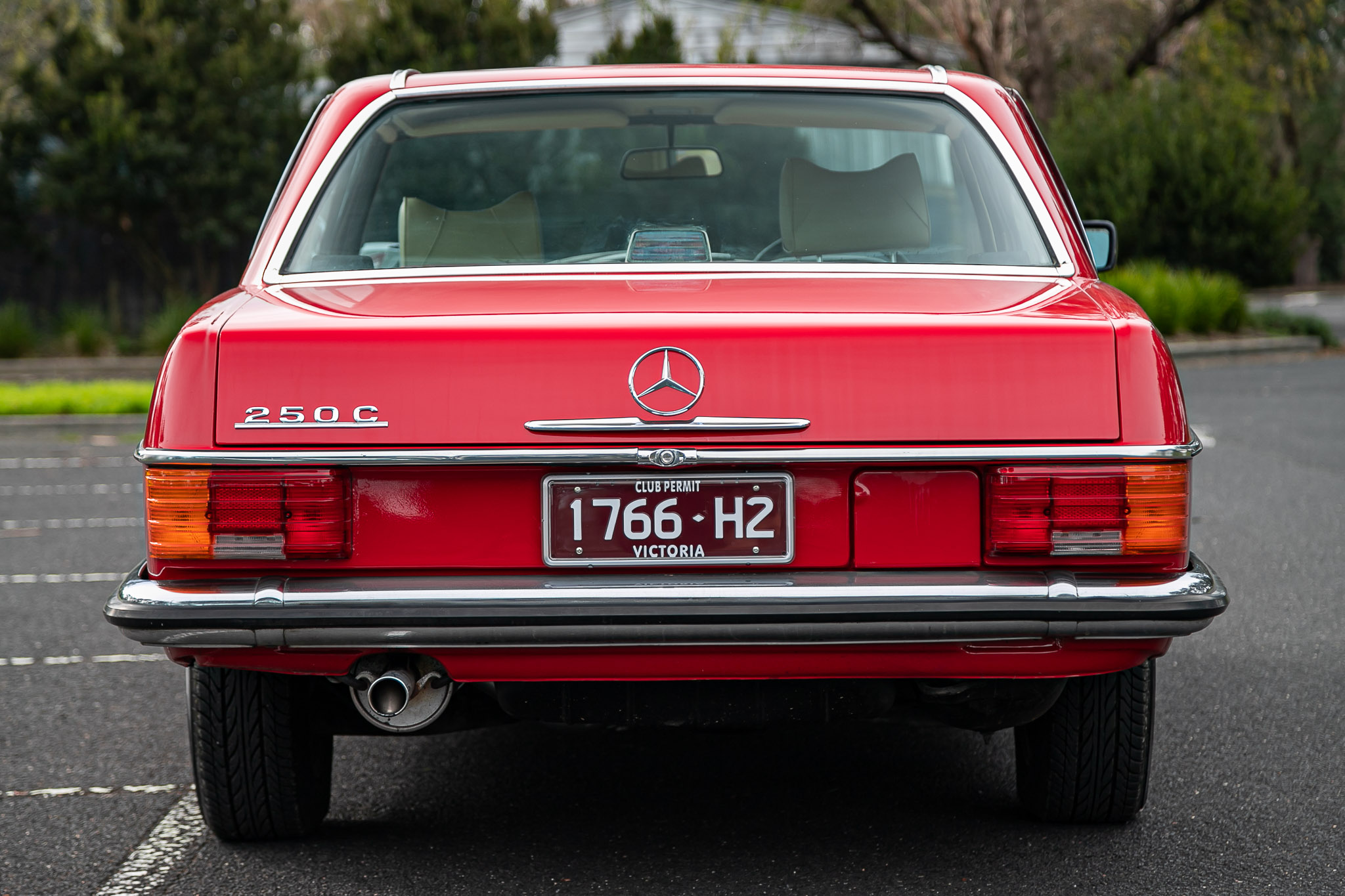 1976 MERCEDES-BENZ (W114) 250 C COUPE