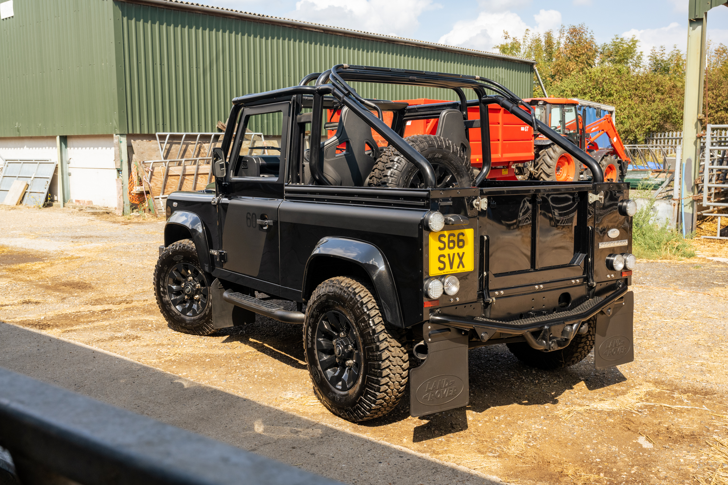 2009 LAND ROVER DEFENDER 90 SVX for sale by auction in Berkshire ...