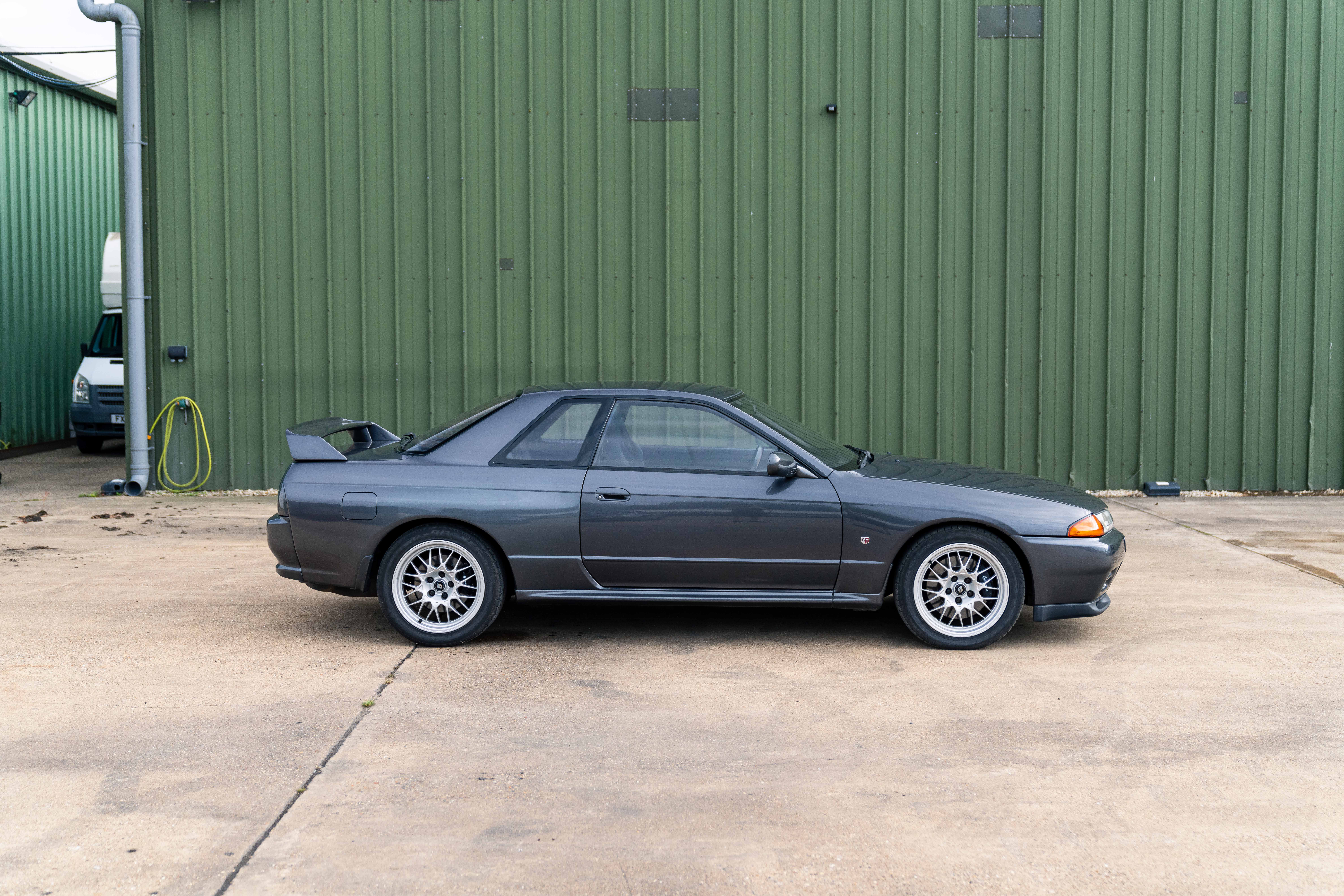 1993 NISSAN SKYLINE GTR (R32) V-SPEC