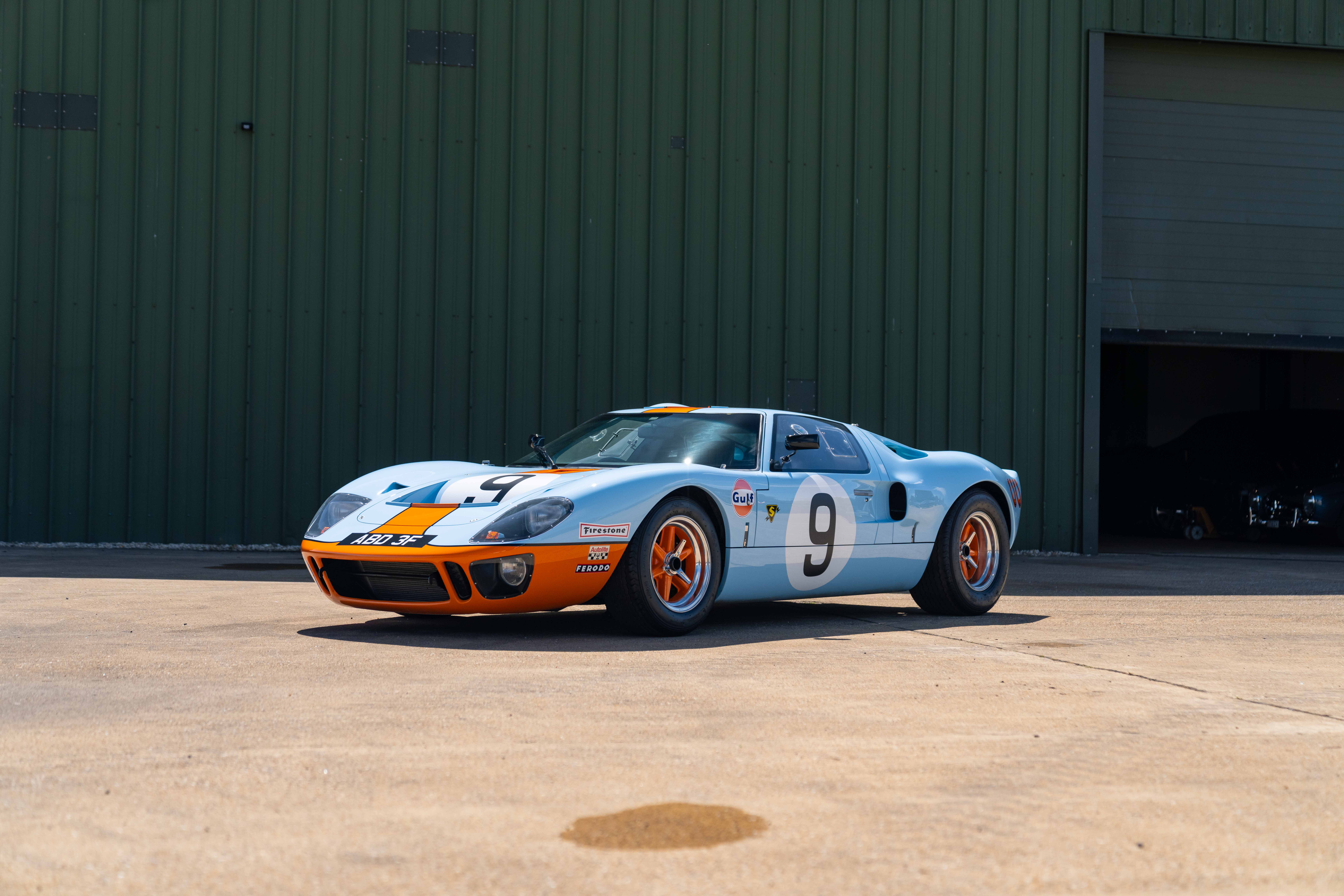 2020 FORD GT40 CONTINUATION BY SUPERFORMANCE - 570 MILES