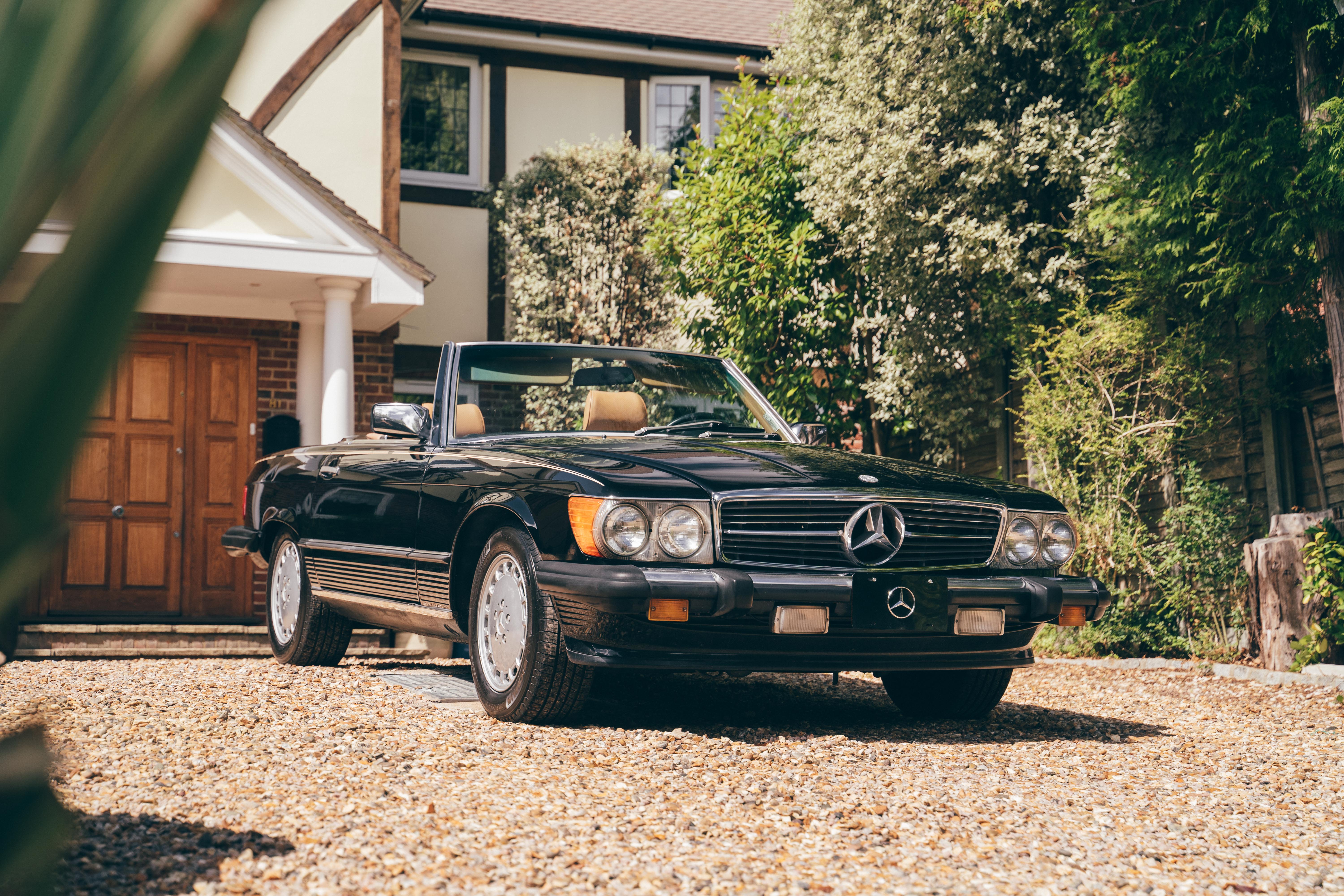 1987 MERCEDES-BENZ (R107) 560 SL