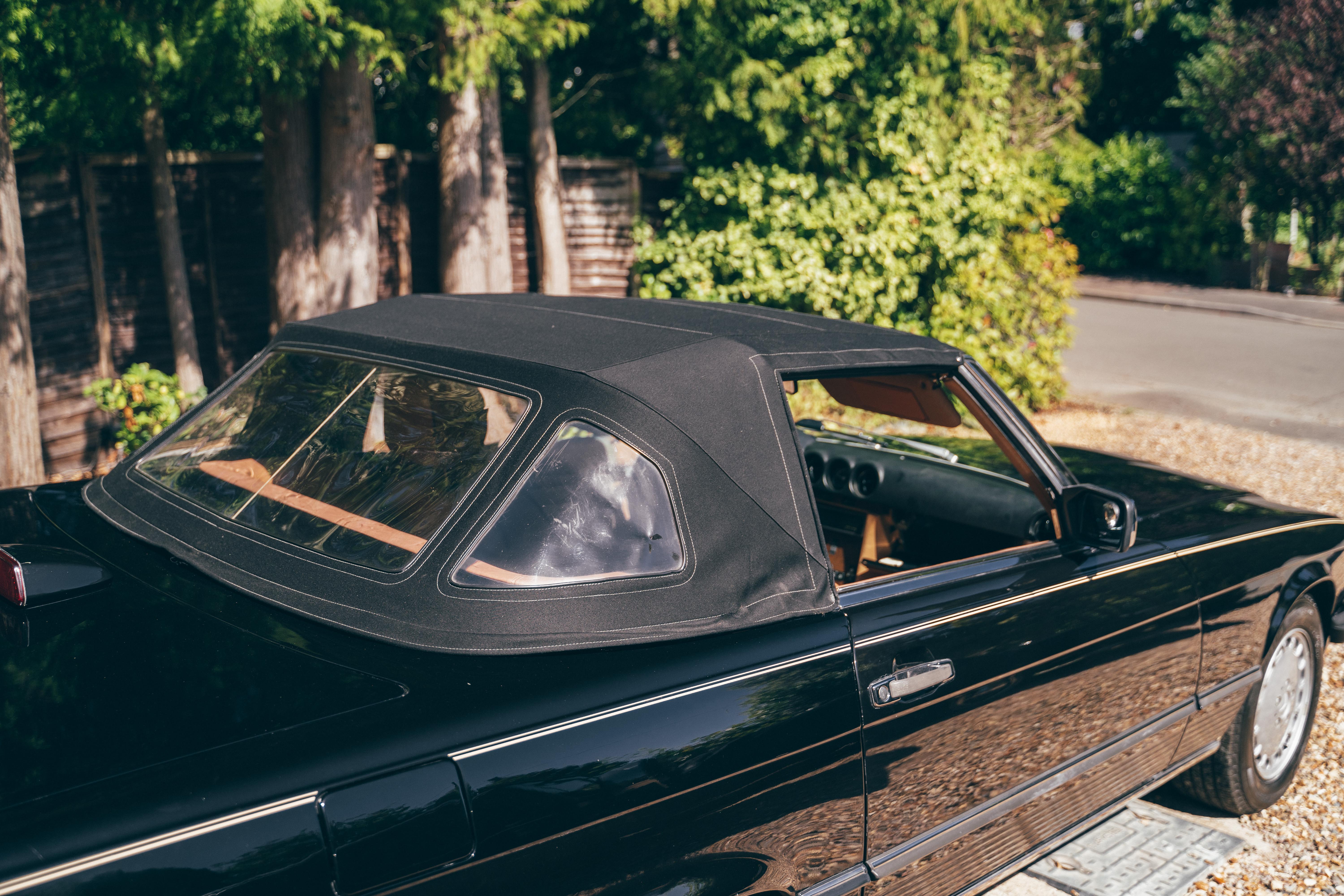 1987 MERCEDES-BENZ (R107) 560 SL