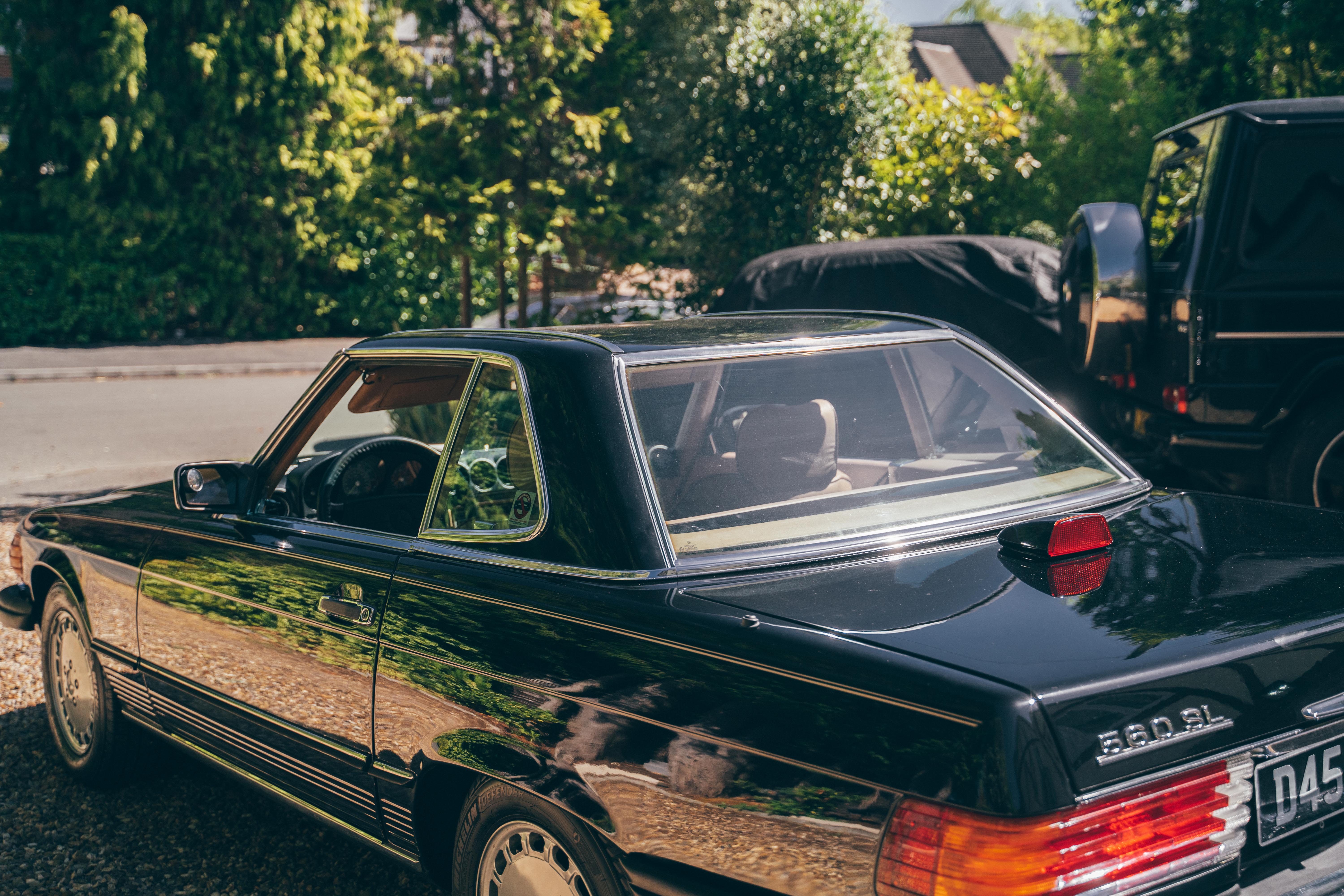 1987 MERCEDES-BENZ (R107) 560 SL