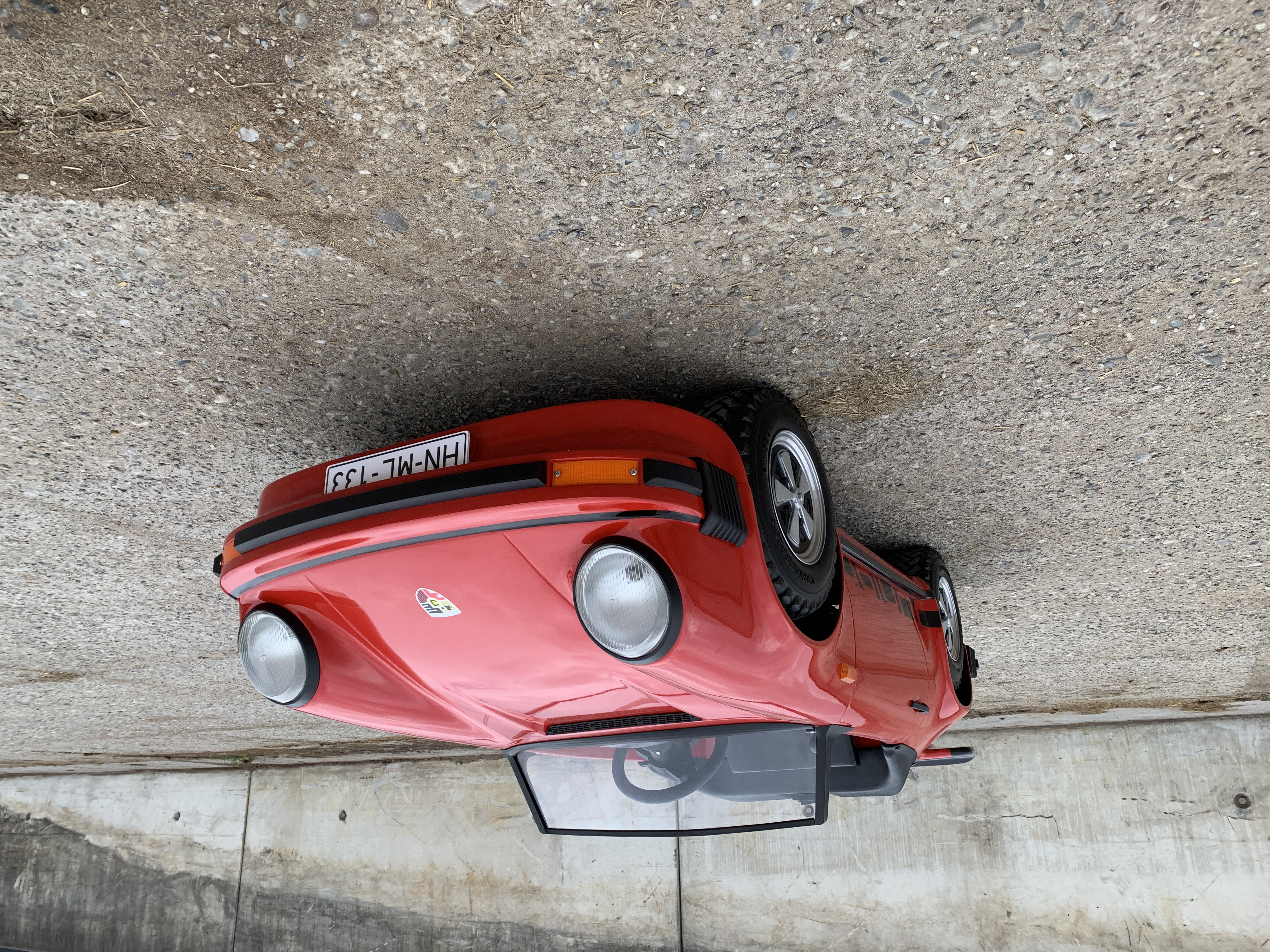 PORSCHE 911 CARRERA JUNIOR CHILDREN'S CAR