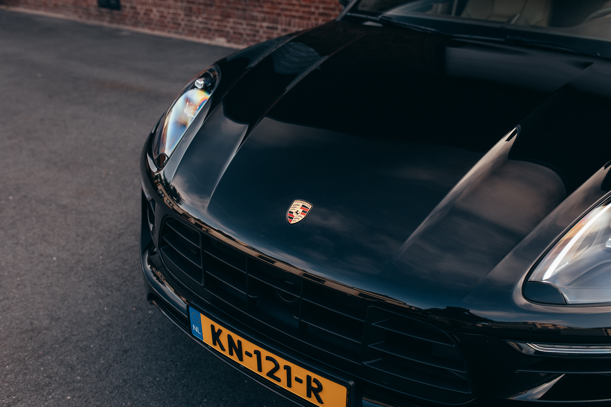 2016 PORSCHE MACAN S
