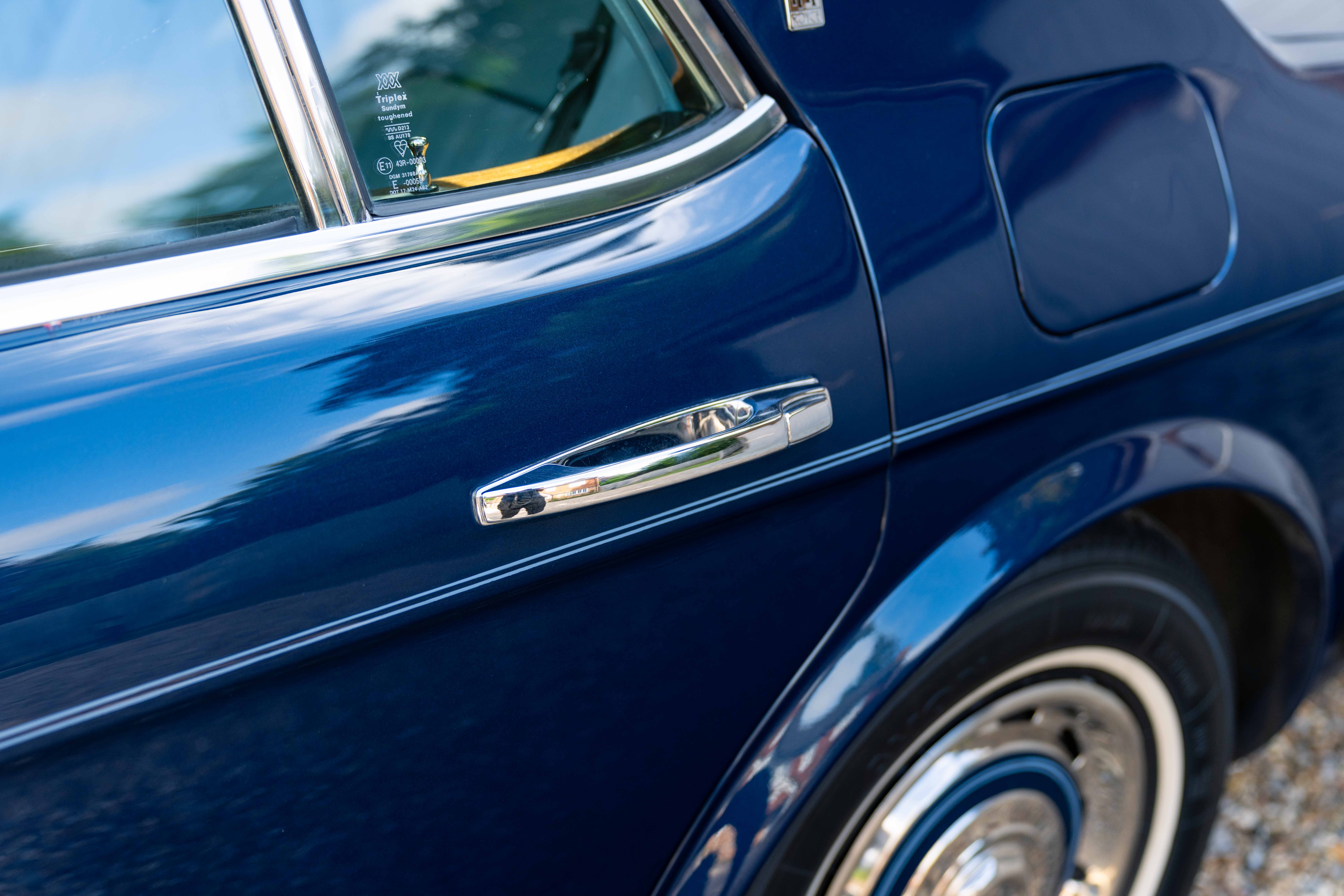 1985 ROLLS-ROYCE SILVER SPIRIT