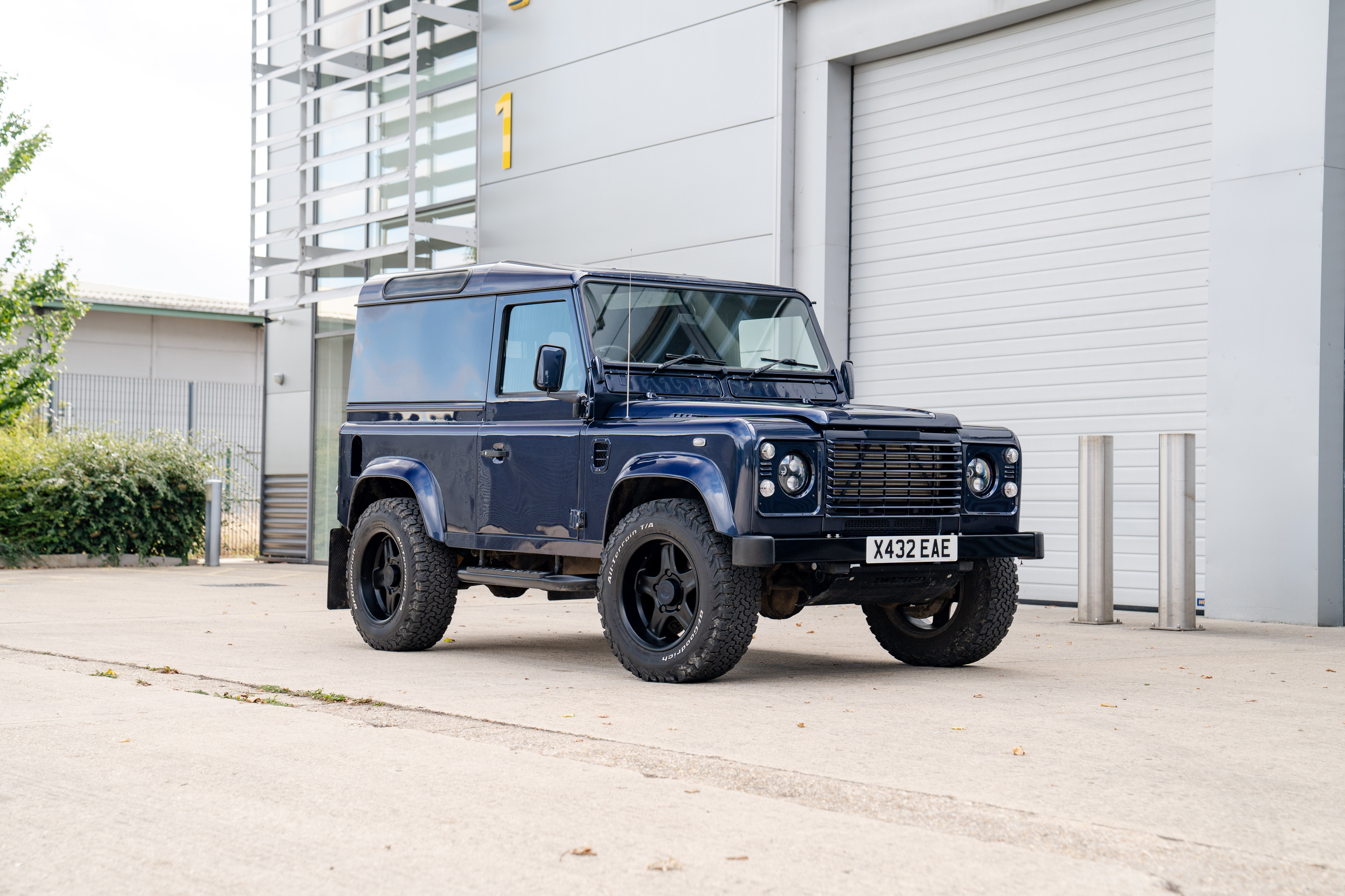 2000 LAND ROVER DEFENDER 90 'TWISTED' for sale by auction in Newbury ...