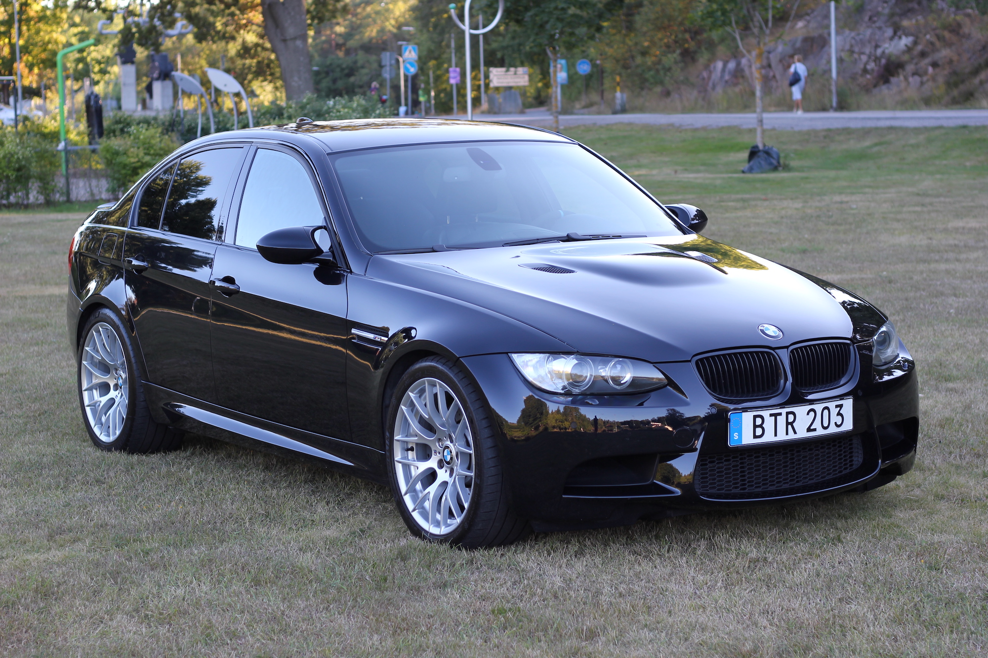 2008 BMW (E90) M3 - MANUAL
