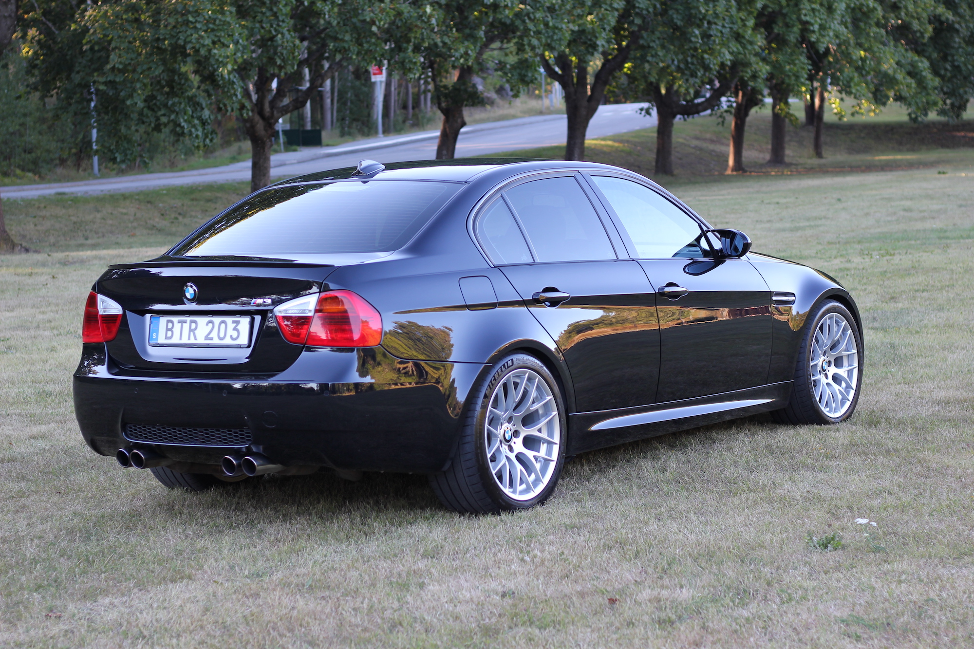 2008 BMW (E90) M3 - MANUAL