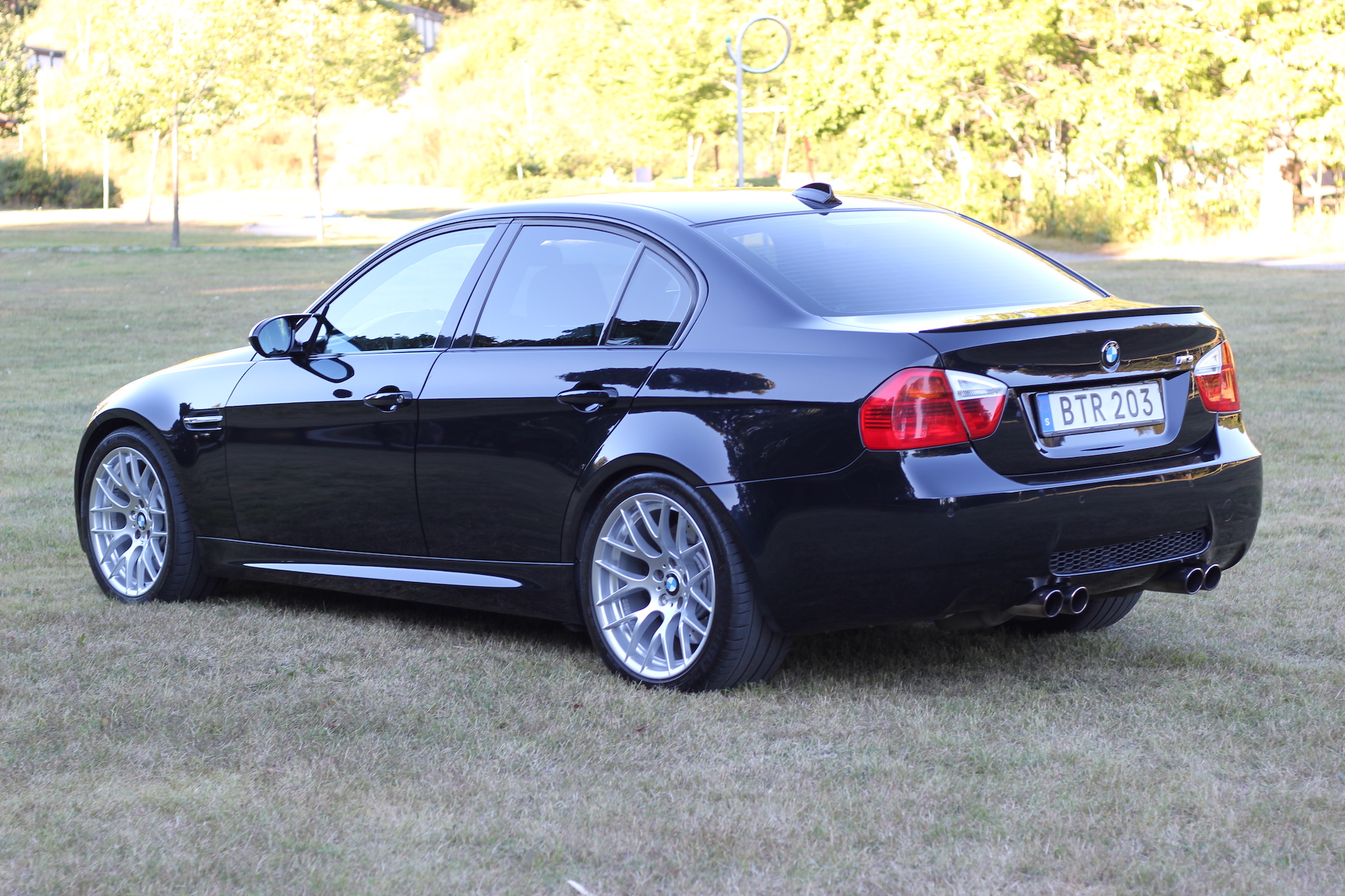 2008 BMW (E90) M3 - MANUAL