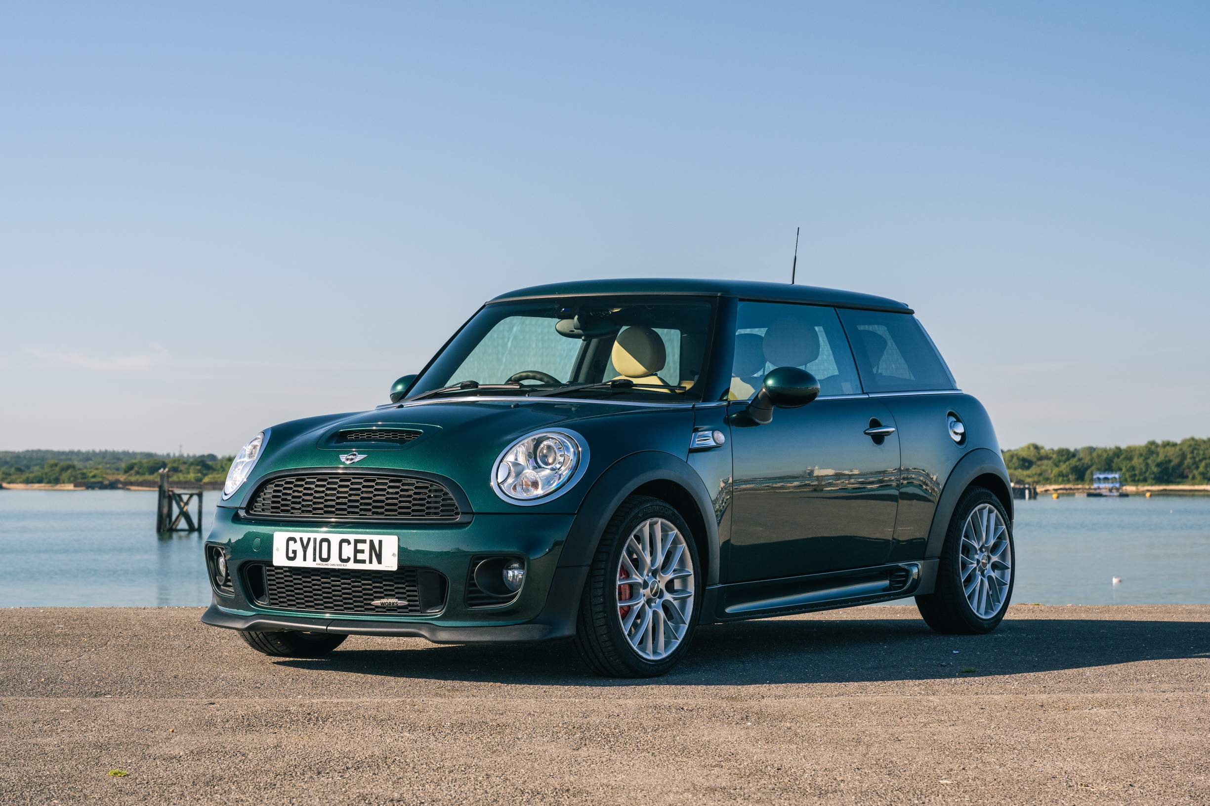 2010 MINI JOHN COOPER WORKS (R56)