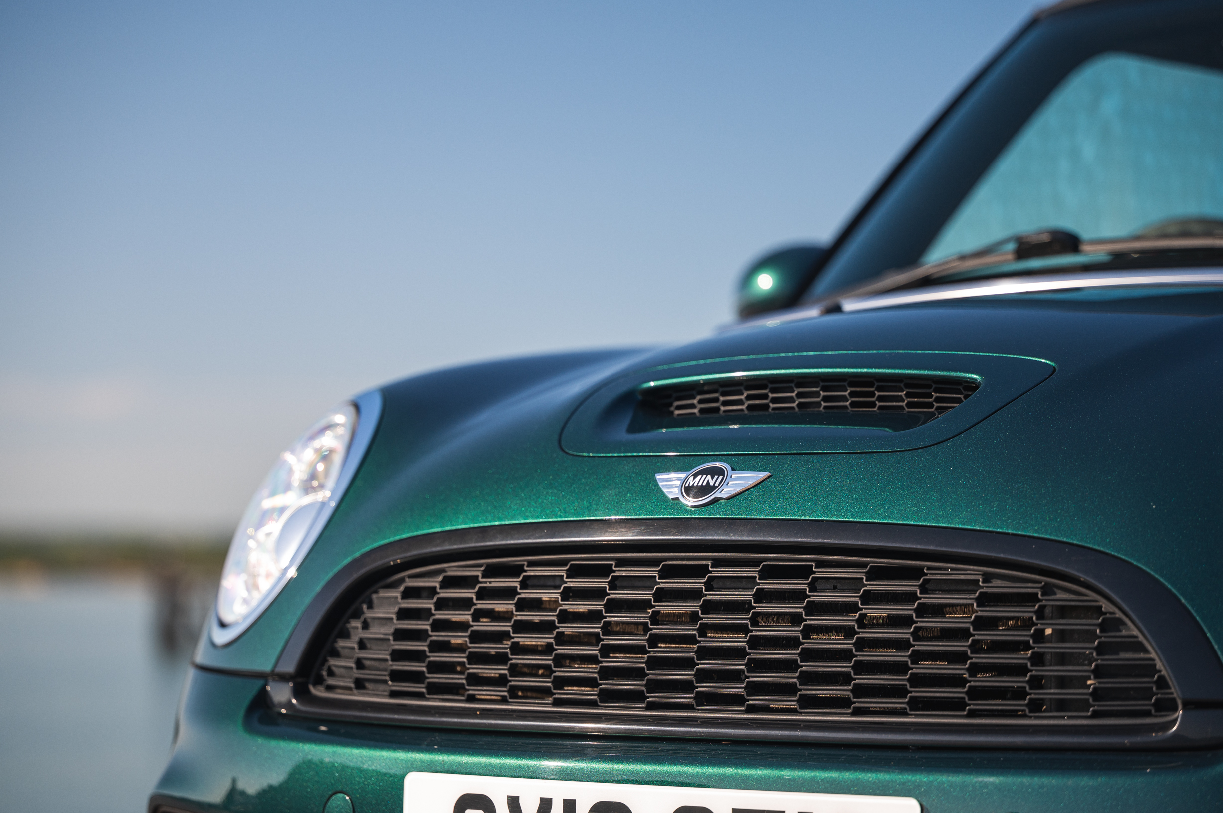 2010 MINI JOHN COOPER WORKS (R56)