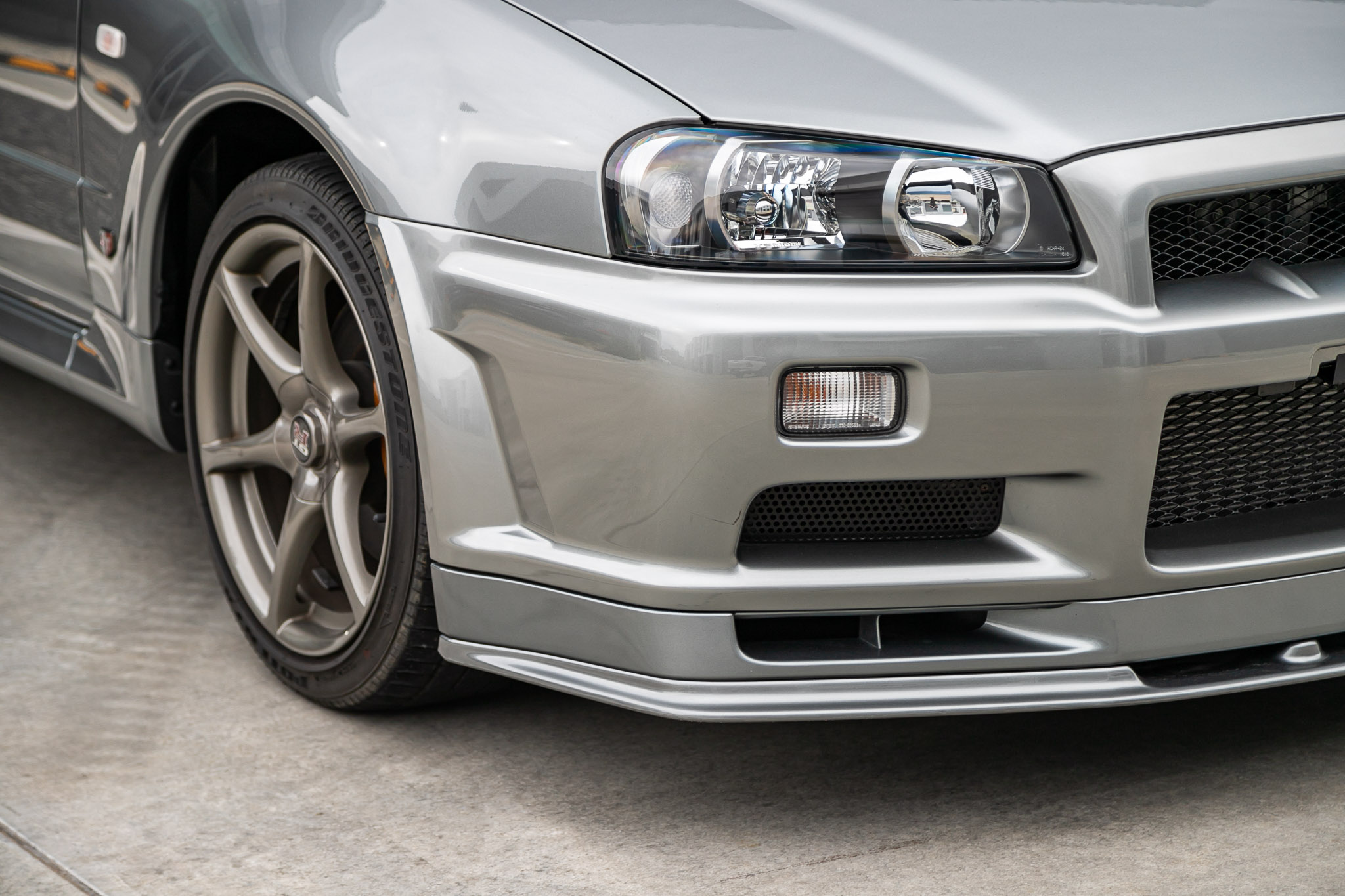 2001 NISSAN SKYLINE (R34) GT-R V-SPEC II - 2,745 KM