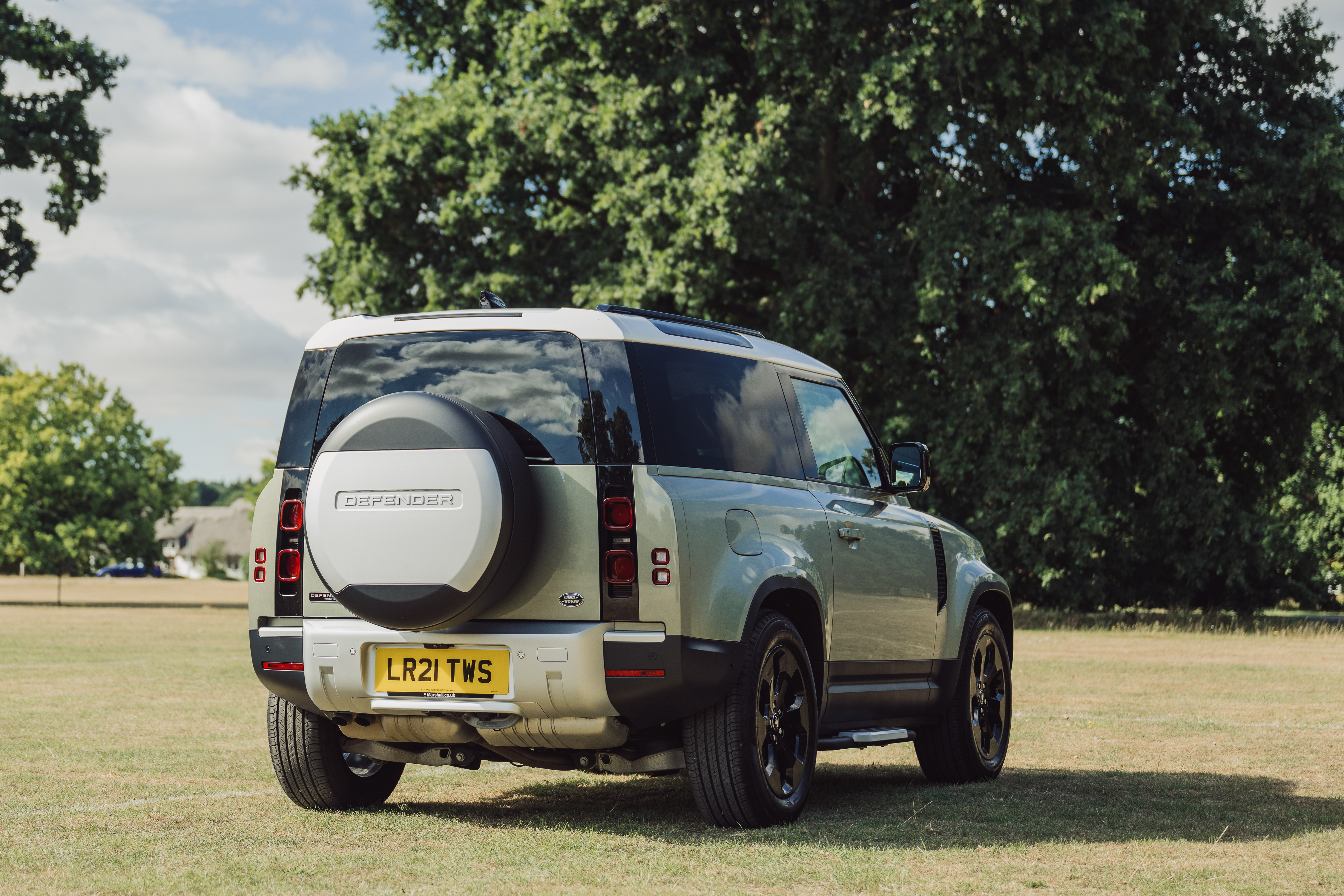 2021 LAND ROVER DEFENDER 90 FIRST EDITION