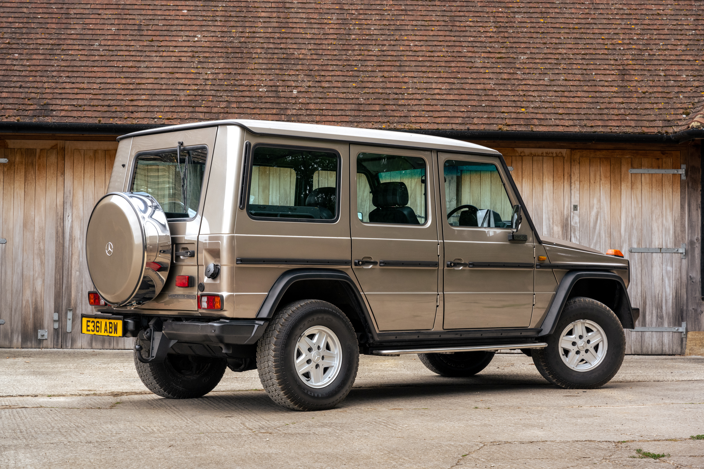 1988 MERCEDES-BENZ (W460) 280GE LWB