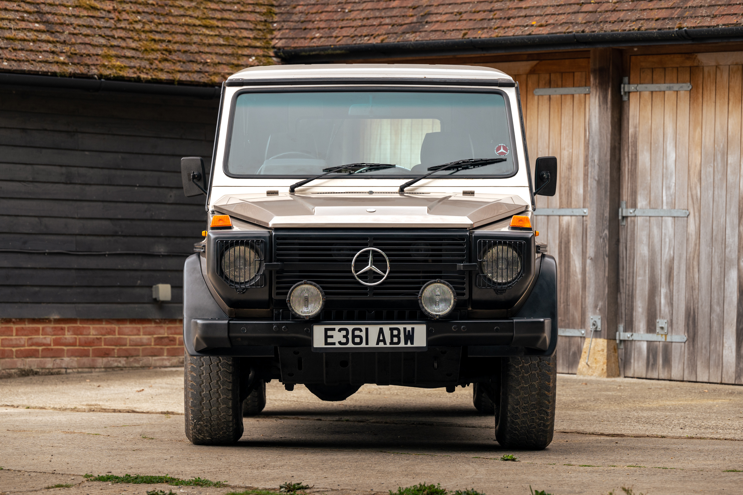 1988 MERCEDES-BENZ (W460) 280GE LWB