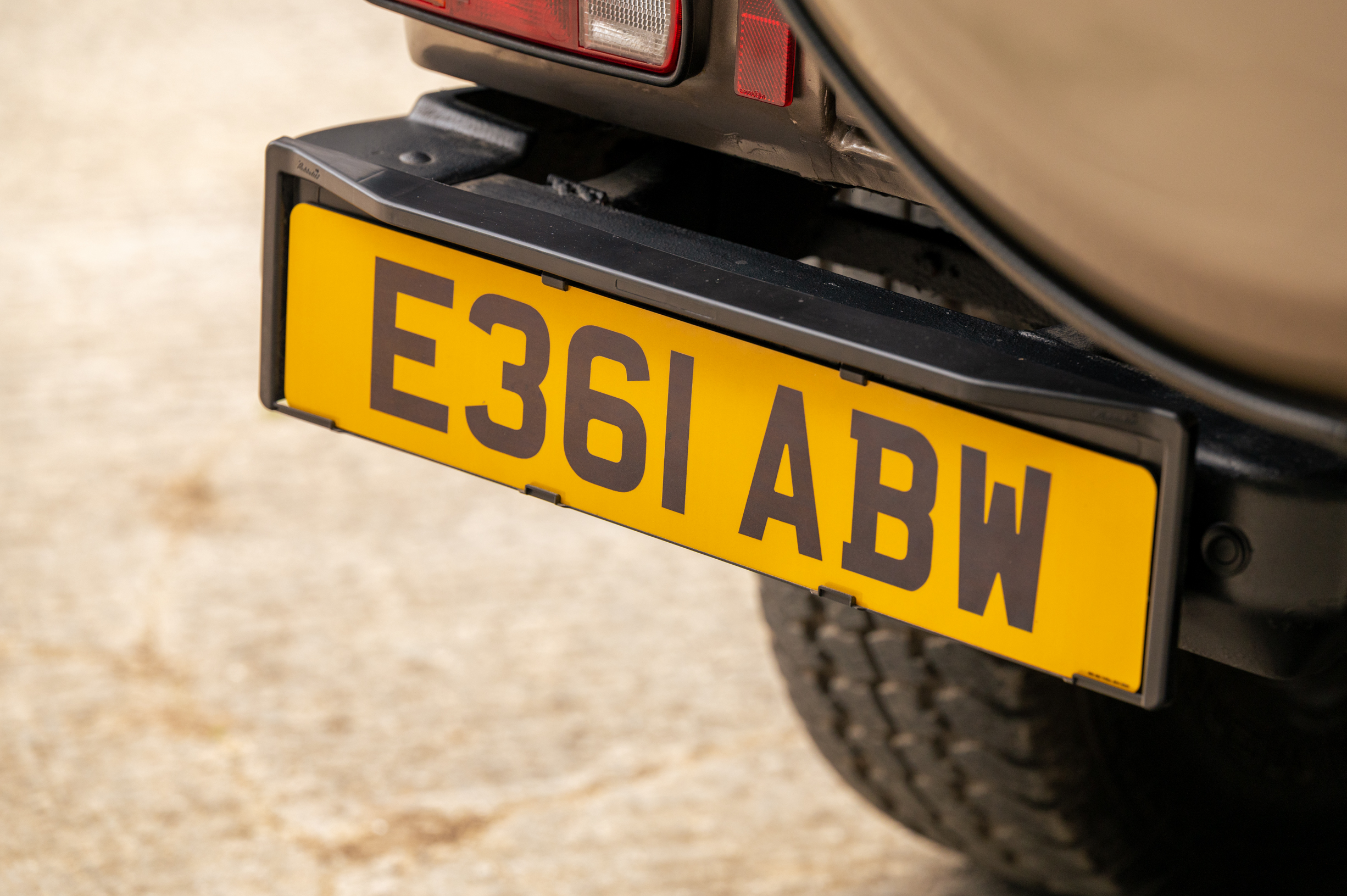 1988 MERCEDES-BENZ (W460) 280GE LWB