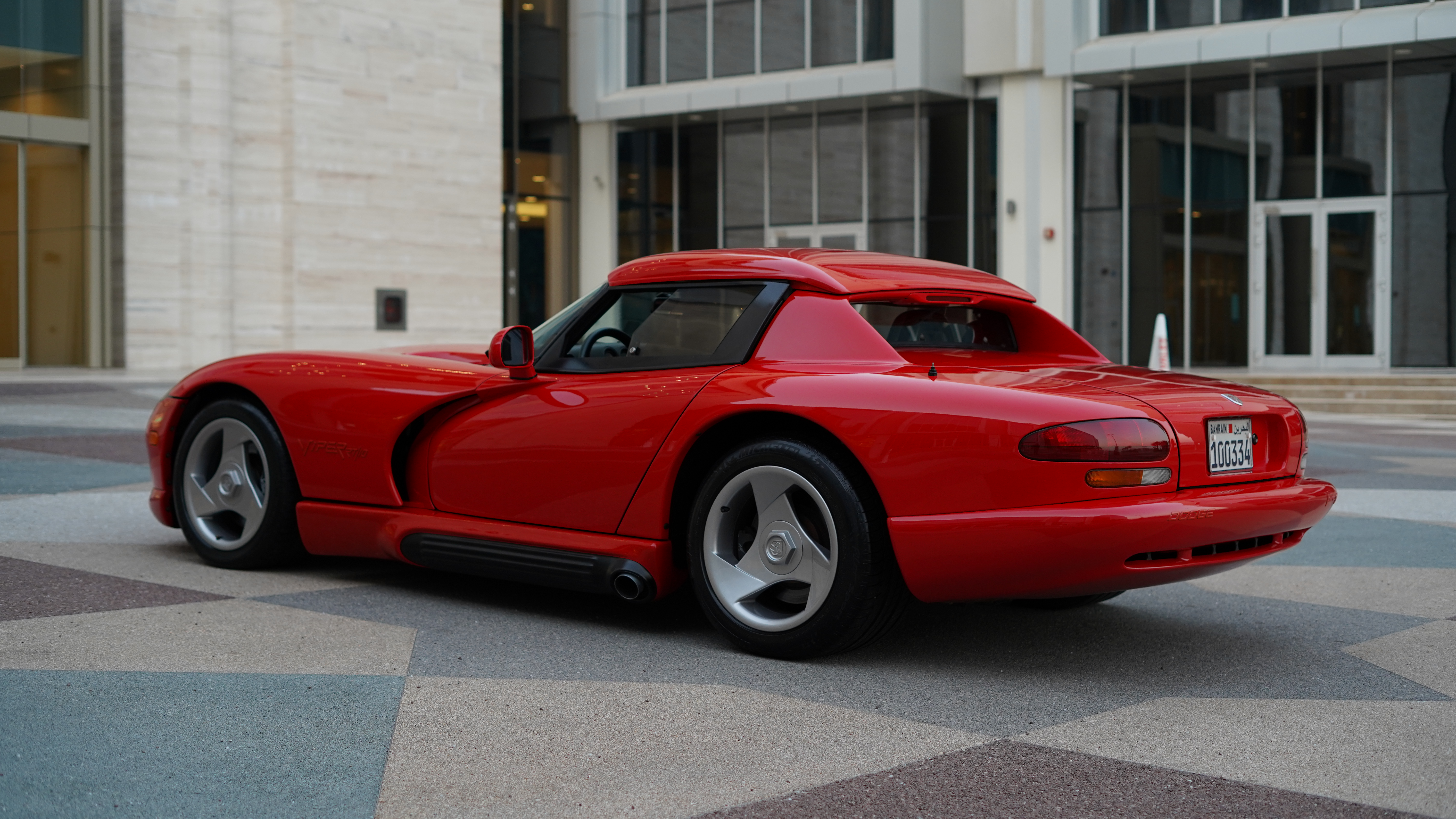 1993 DODGE VIPER RT/10 ROADSTER - 8,601 MILES