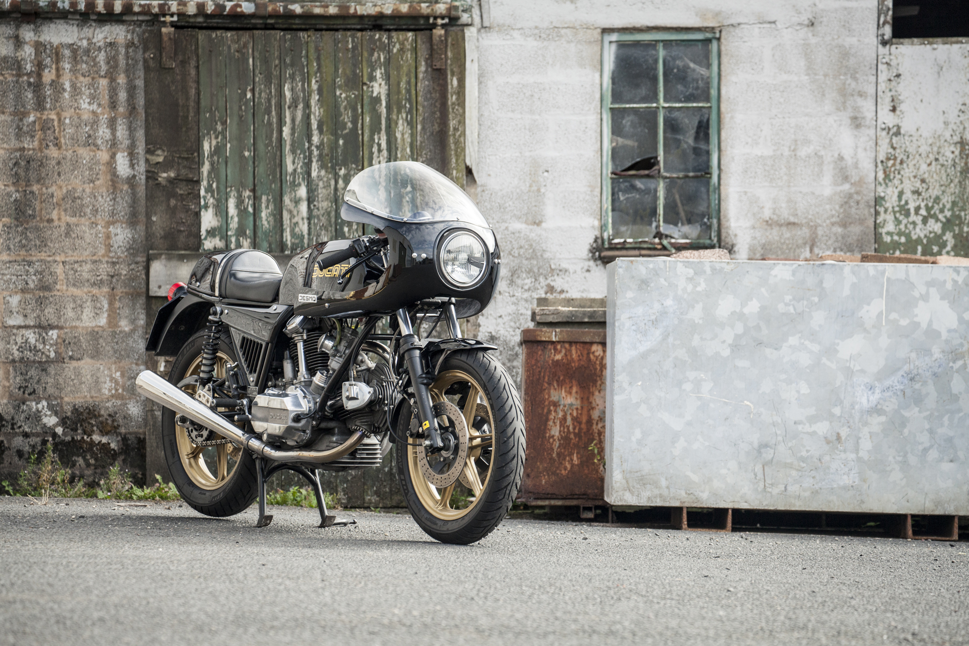 1985 DUCATI 900 S2 - SS CONVERSION