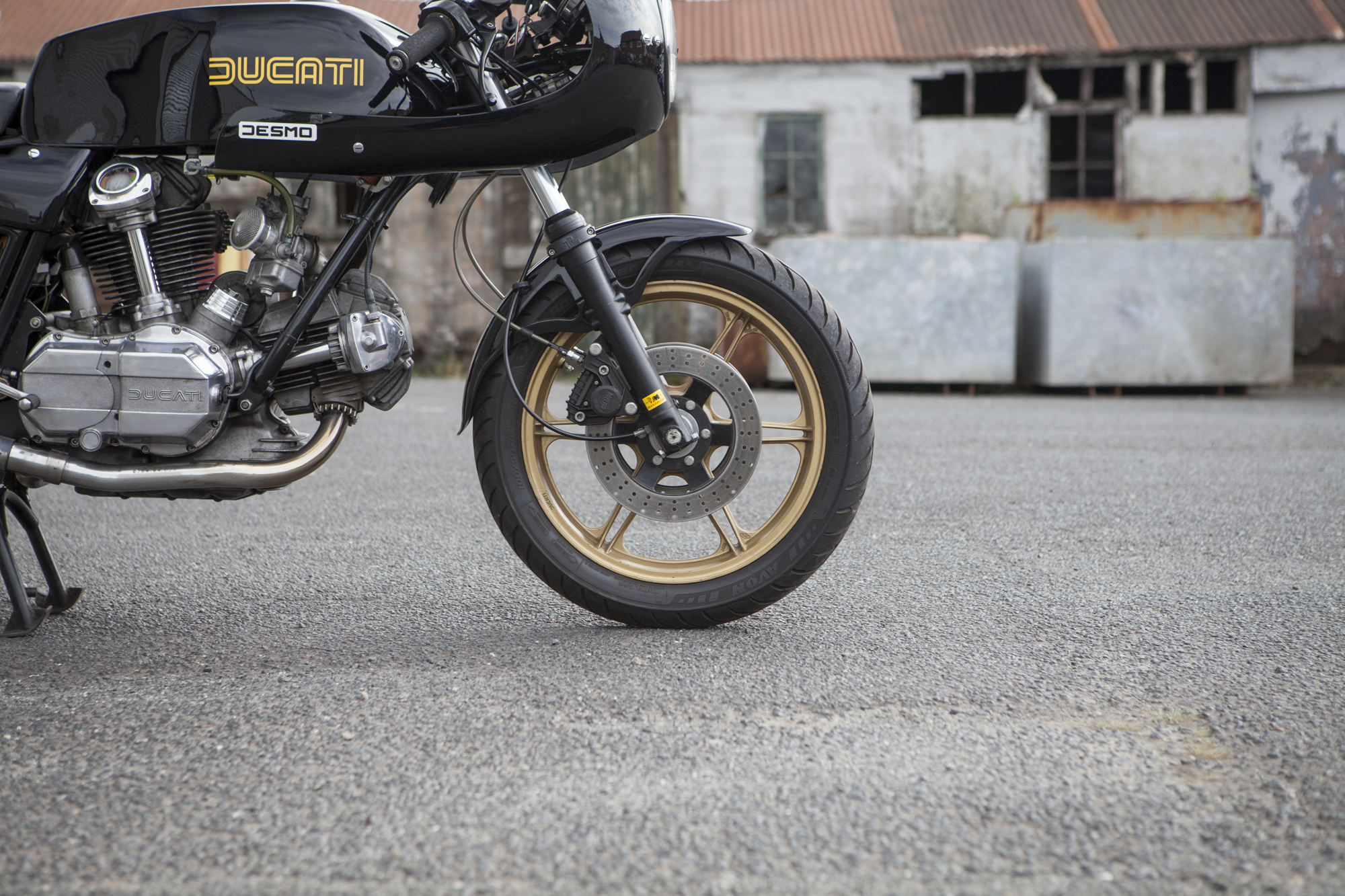 1985 DUCATI 900 S2 - SS CONVERSION