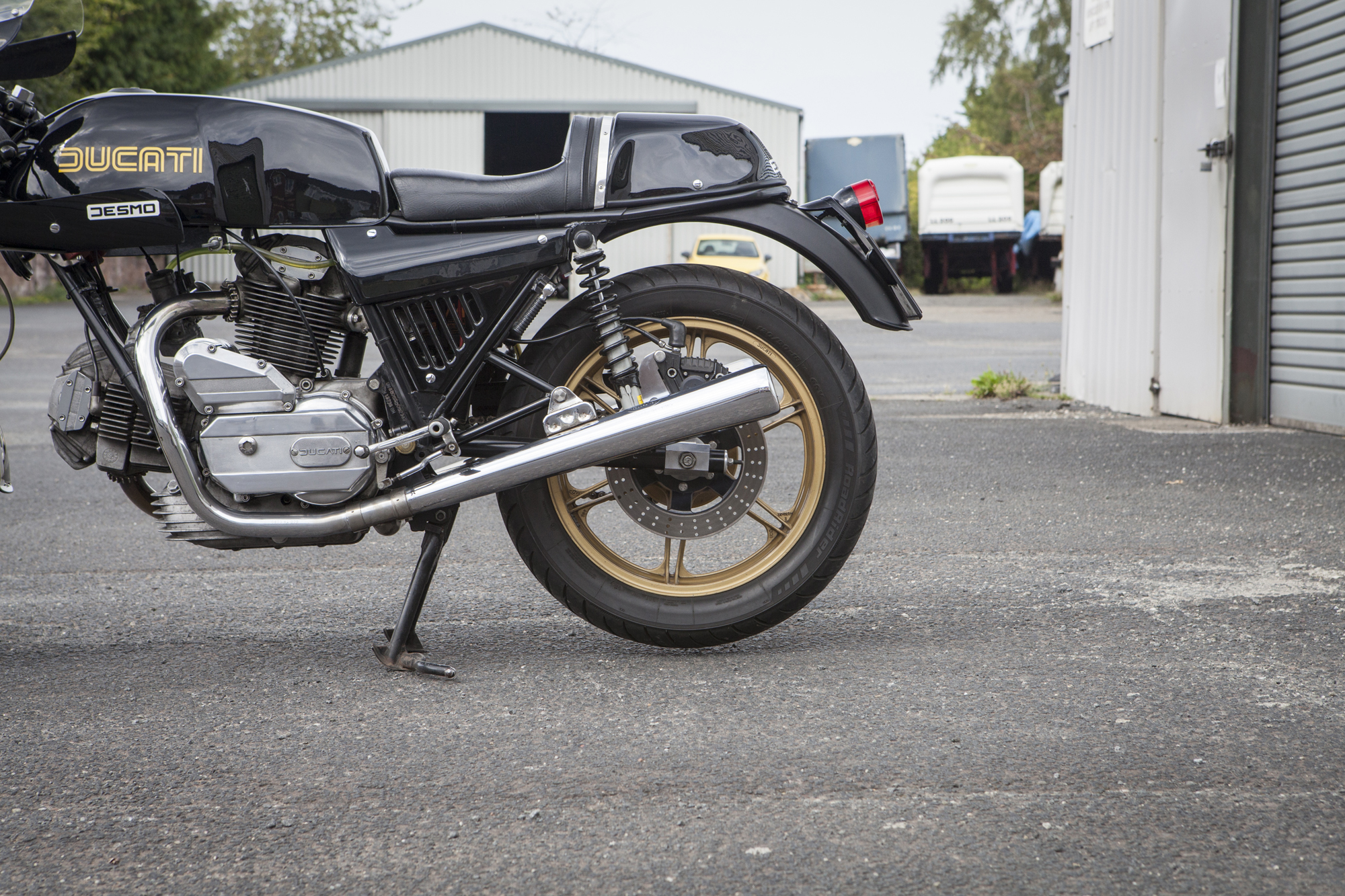1985 DUCATI 900 S2 - SS CONVERSION