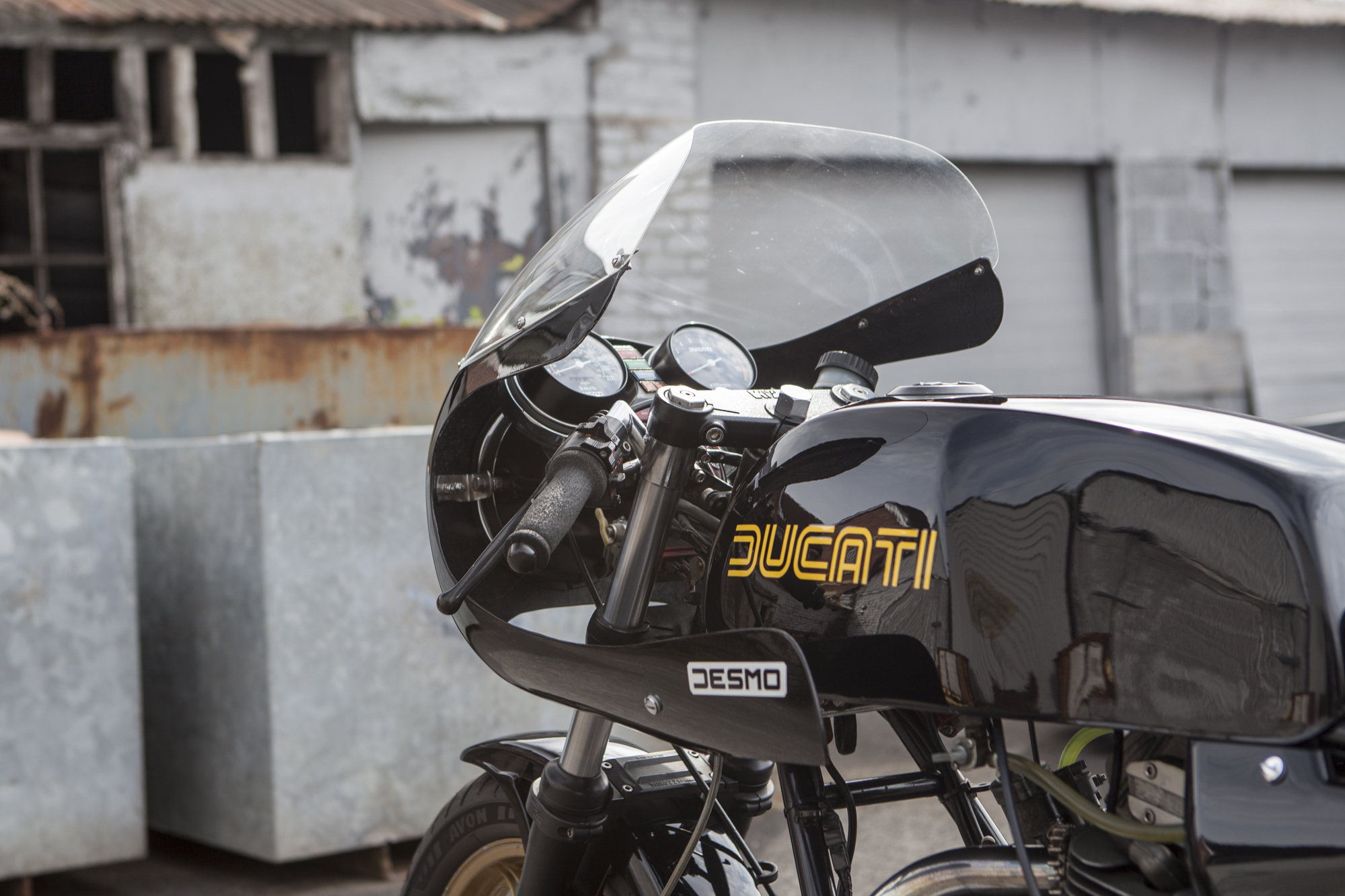 1985 DUCATI 900 S2 - SS CONVERSION