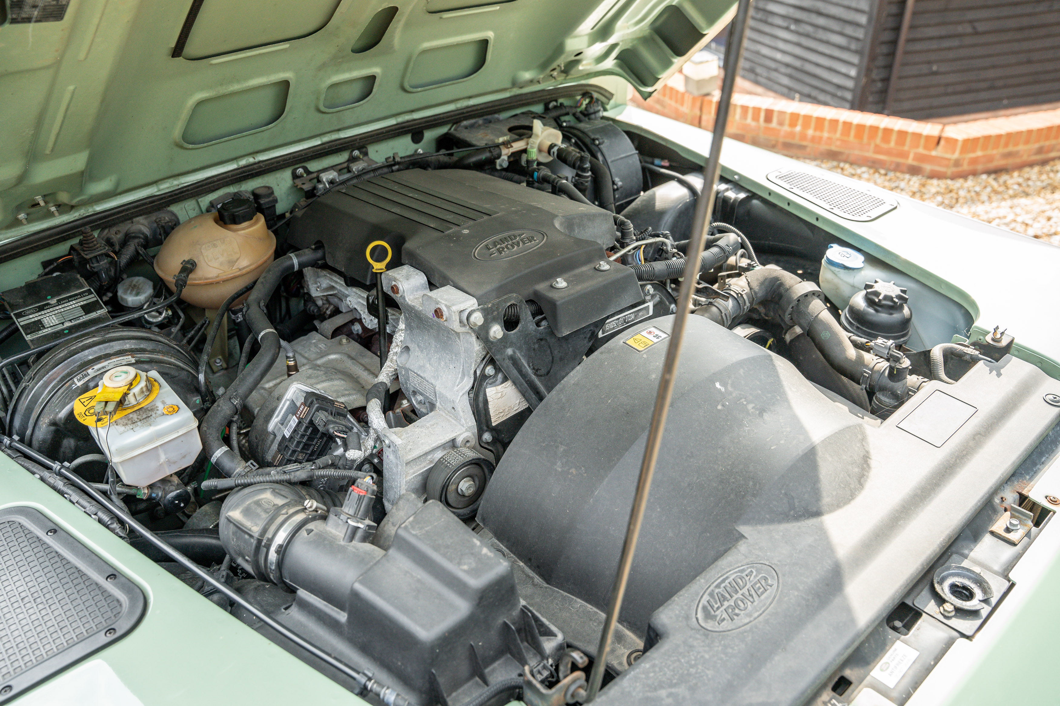 2015 LAND ROVER DEFENDER 90 HERITAGE