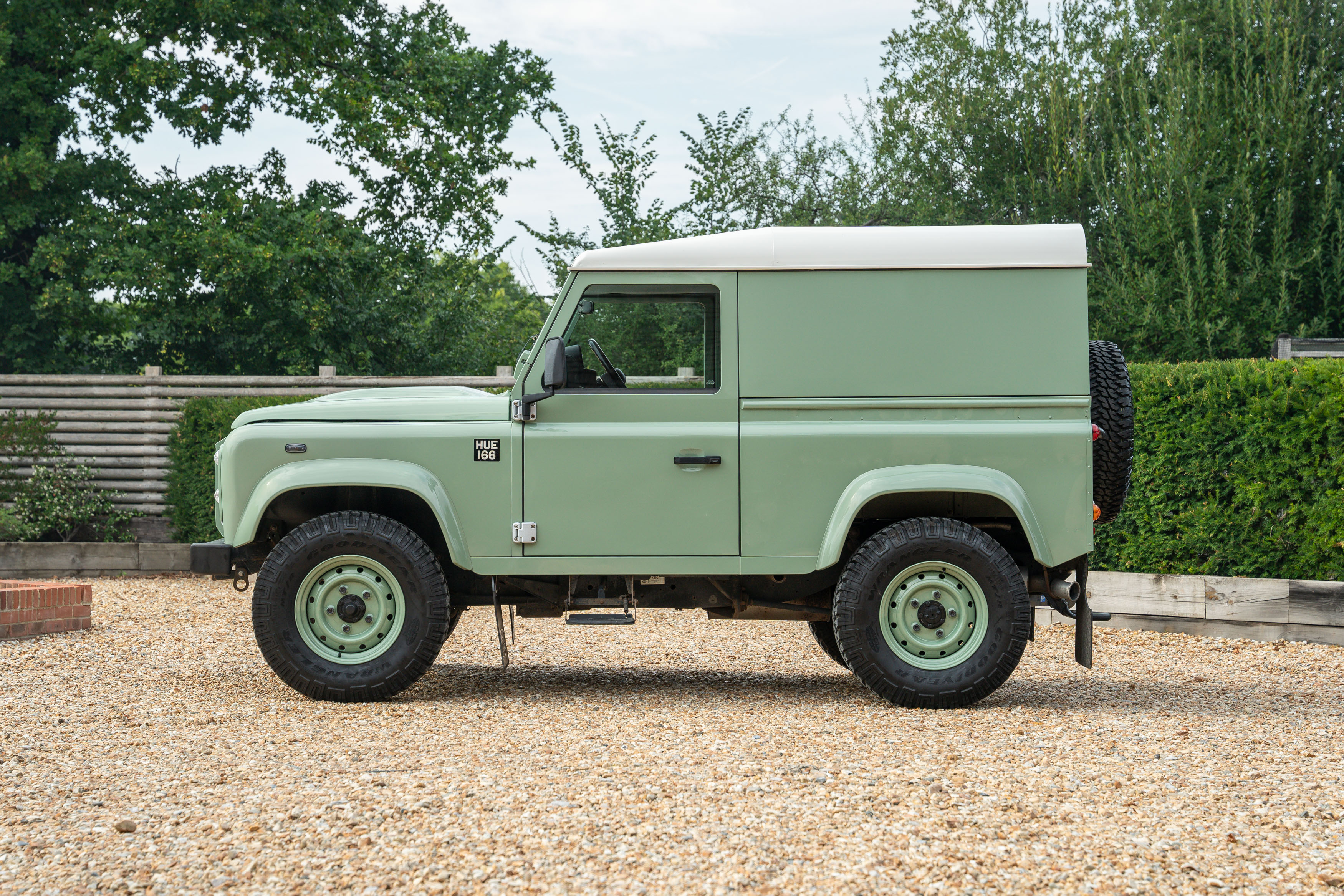 2015 LAND ROVER DEFENDER 90 HERITAGE