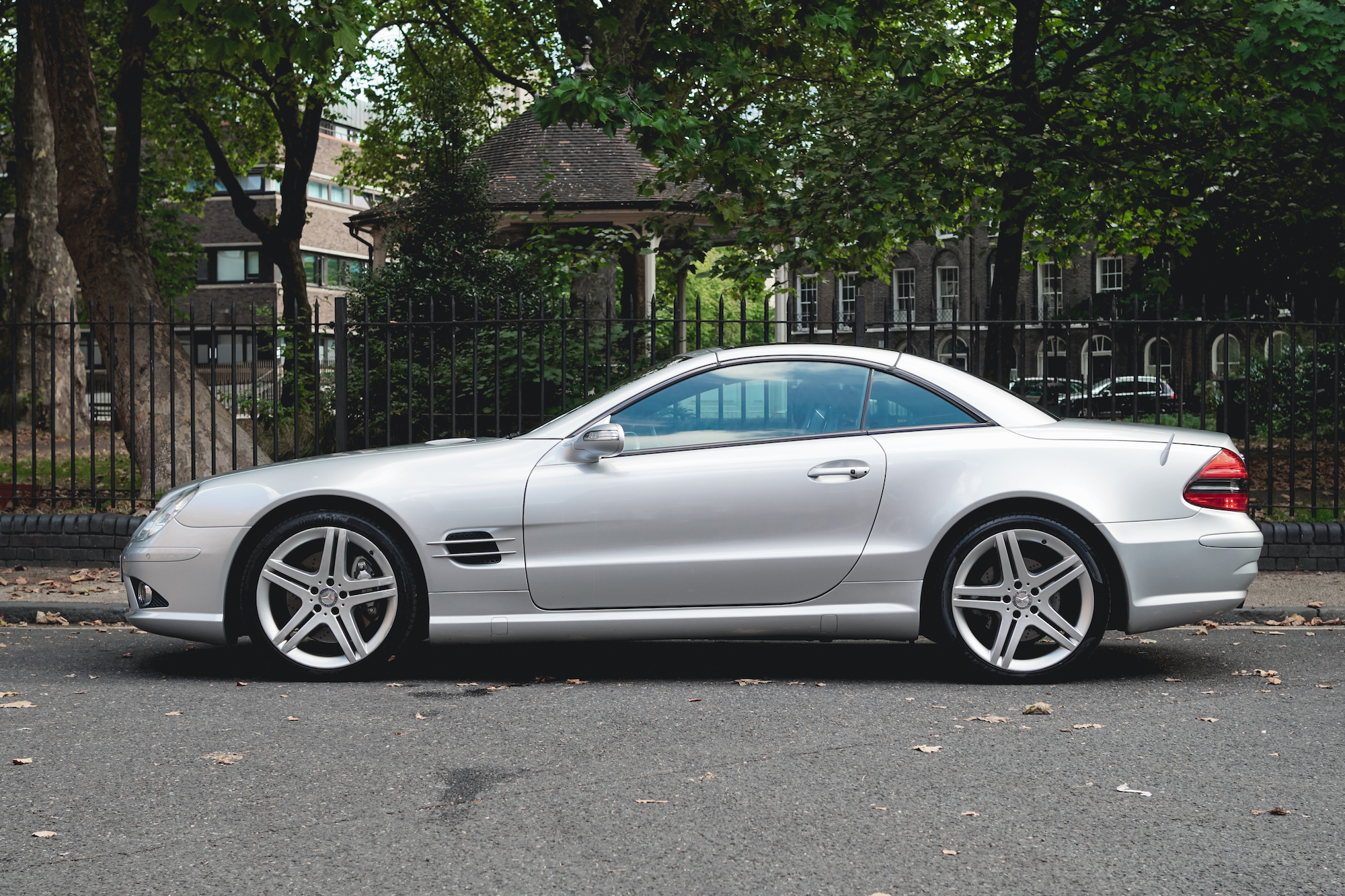 2008 MERCEDES-BENZ (R230) SL500