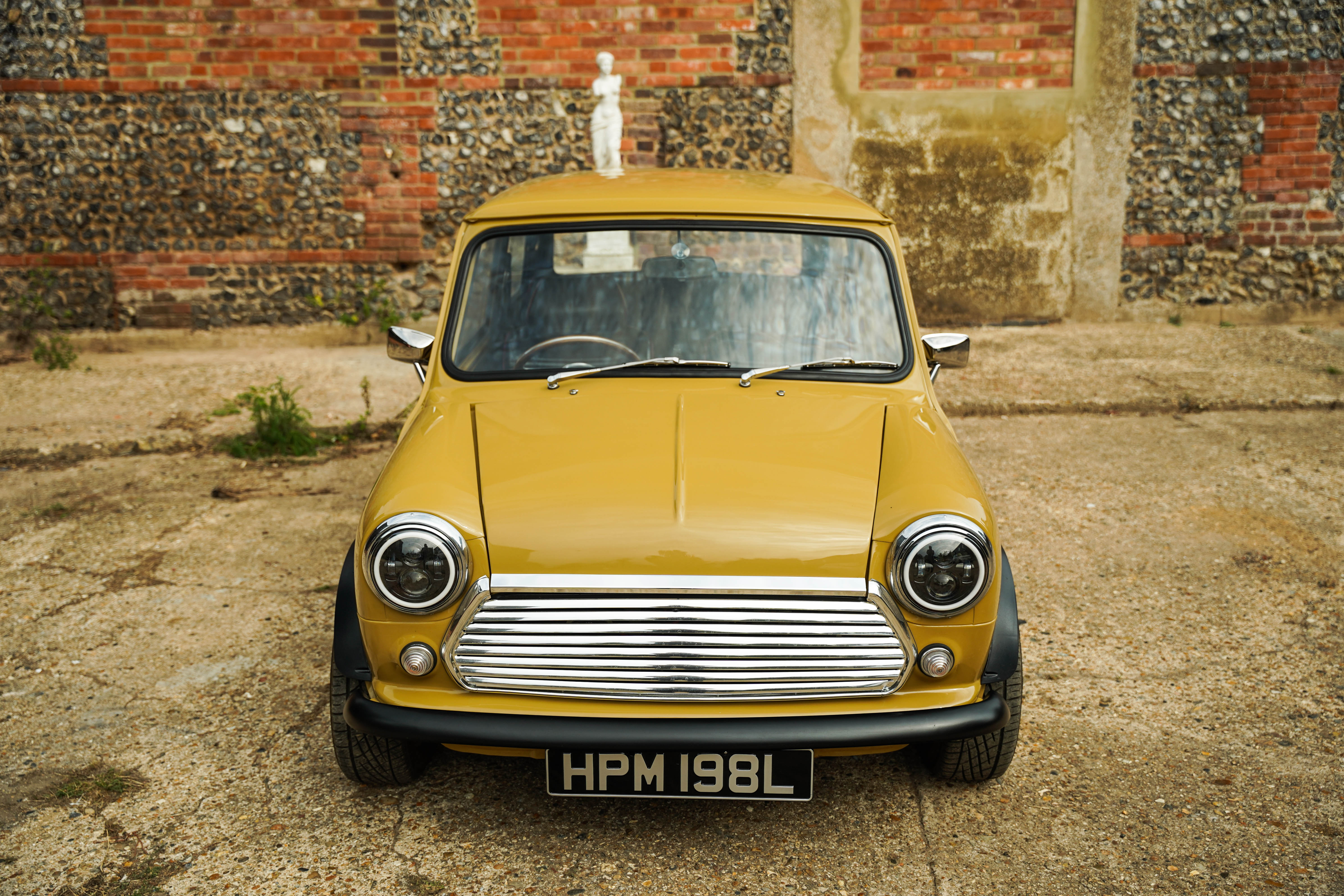 1972 AUSTIN MINI 1000 MK II for sale by auction in Northwood, London ...