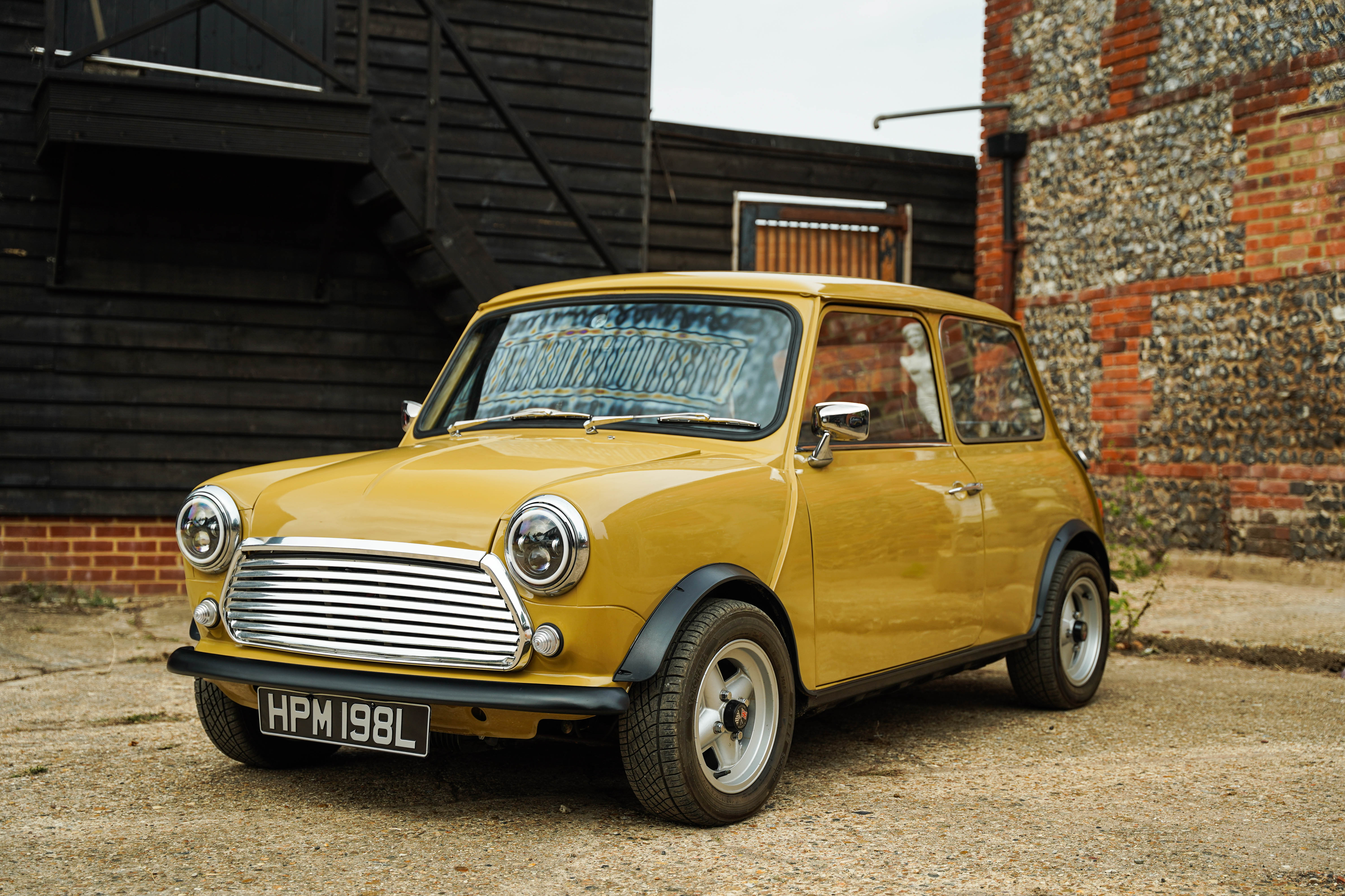 1972 AUSTIN MINI 1000 MK II for sale by auction in Northwood, London ...