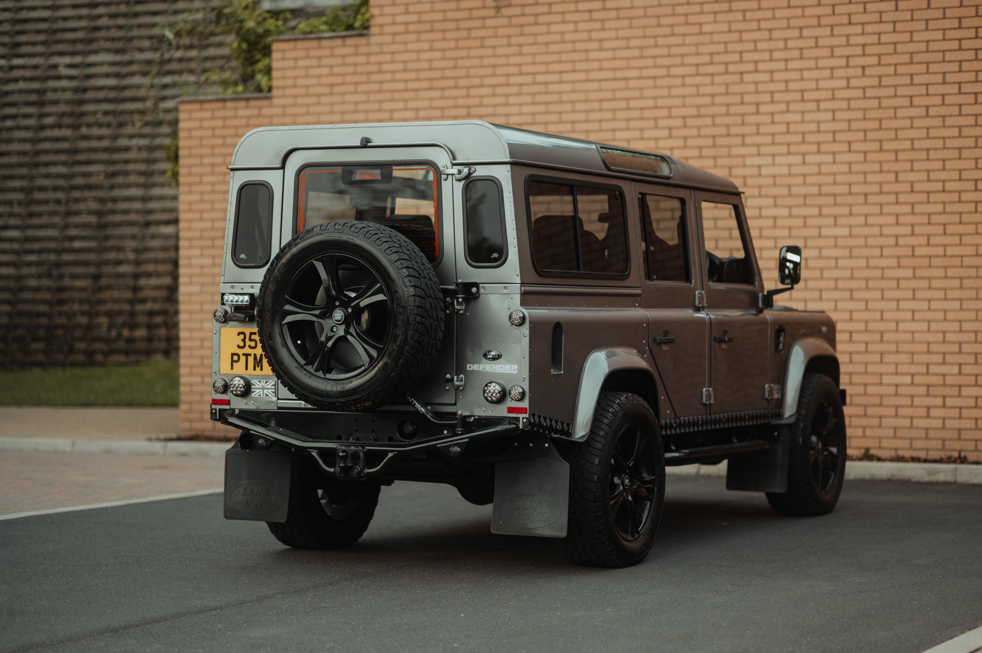 2011 LAND ROVER DEFENDER 110 XS STATION WAGON ‘TWISTED’ - 20,704 MILES
