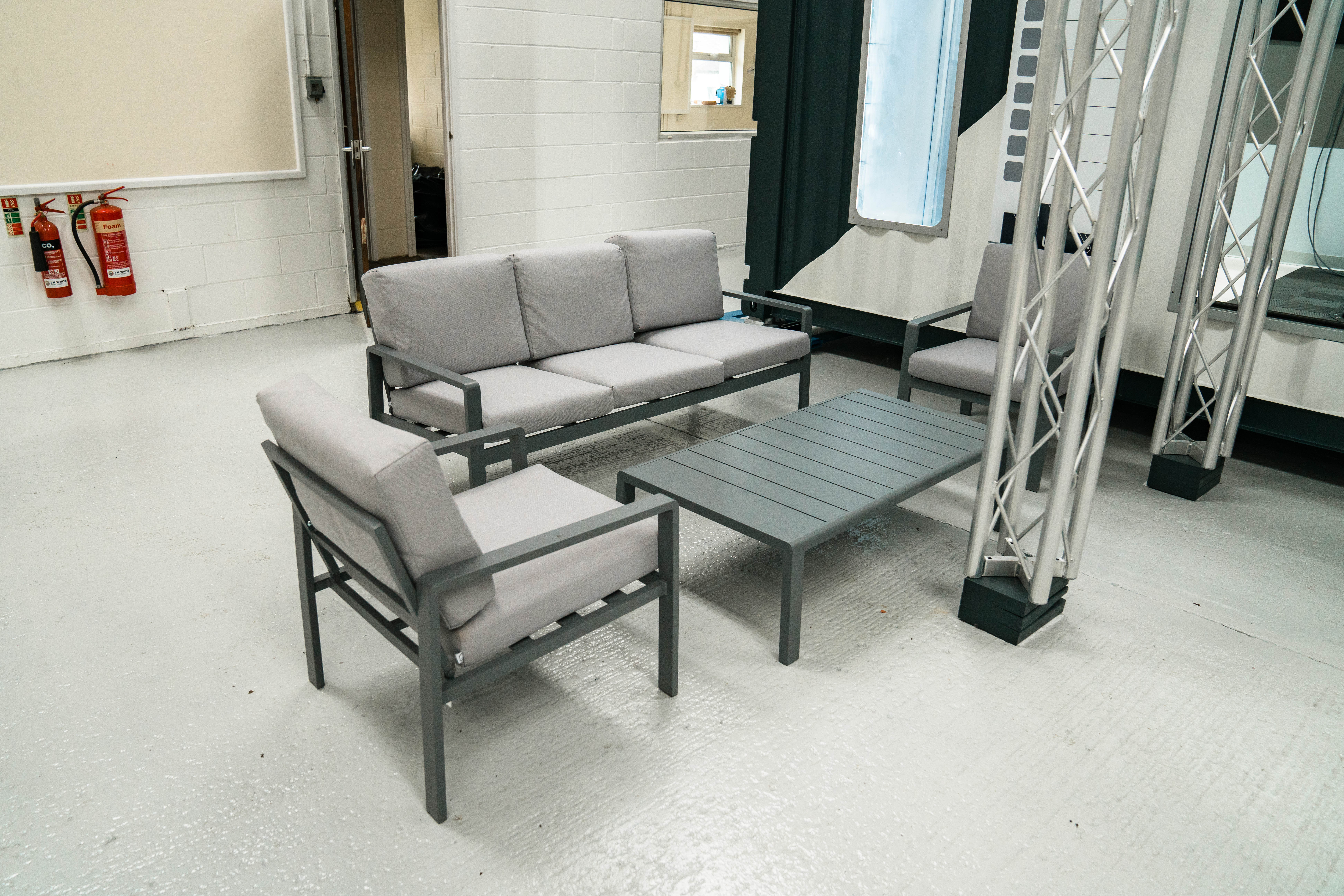 AXSIM FORMULA SIMULATOR for sale by auction in Reading, Berkshire ...