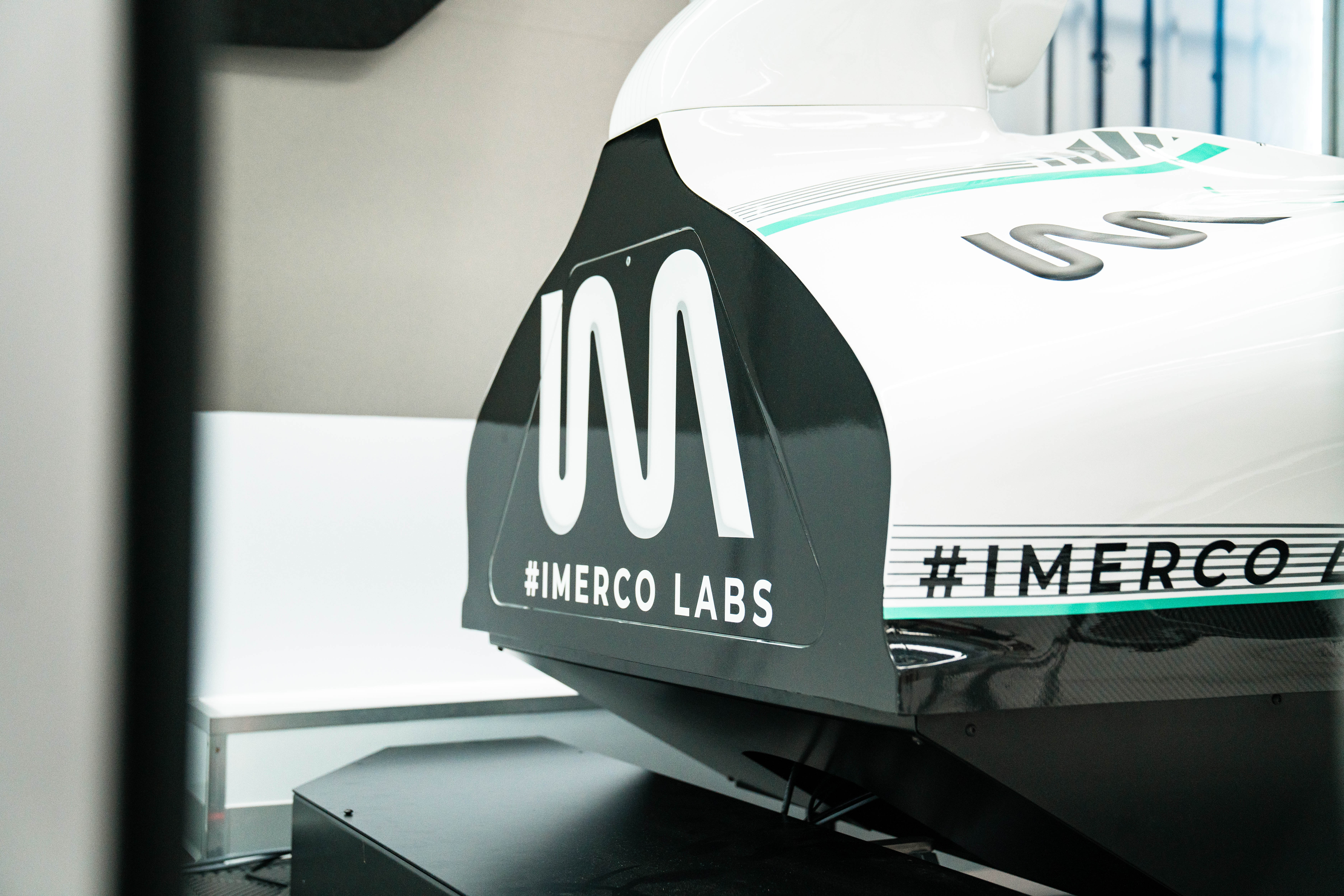 AXSIM FORMULA SIMULATOR for sale by auction in Reading, Berkshire ...