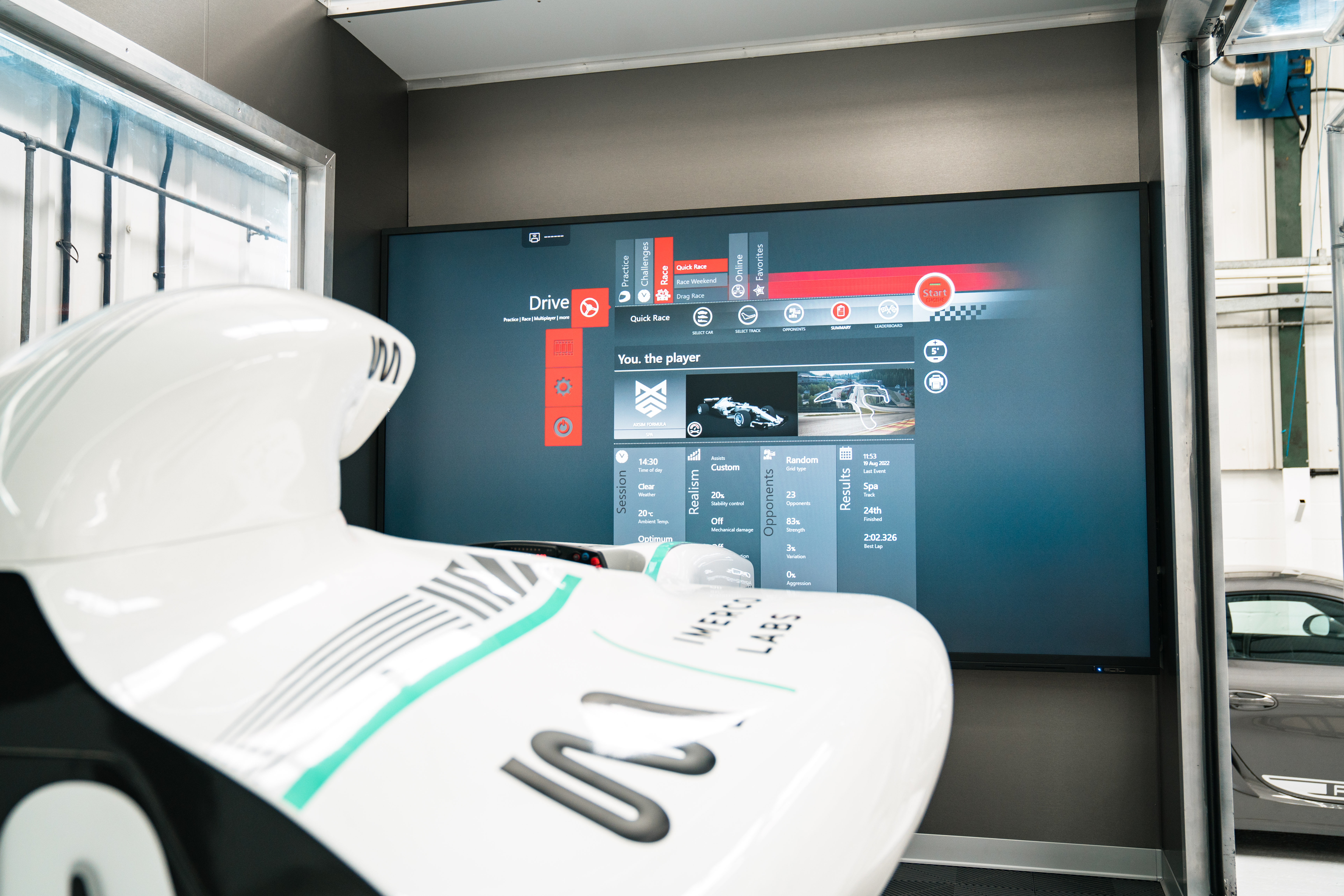 AXSIM FORMULA SIMULATOR for sale by auction in Reading, Berkshire ...