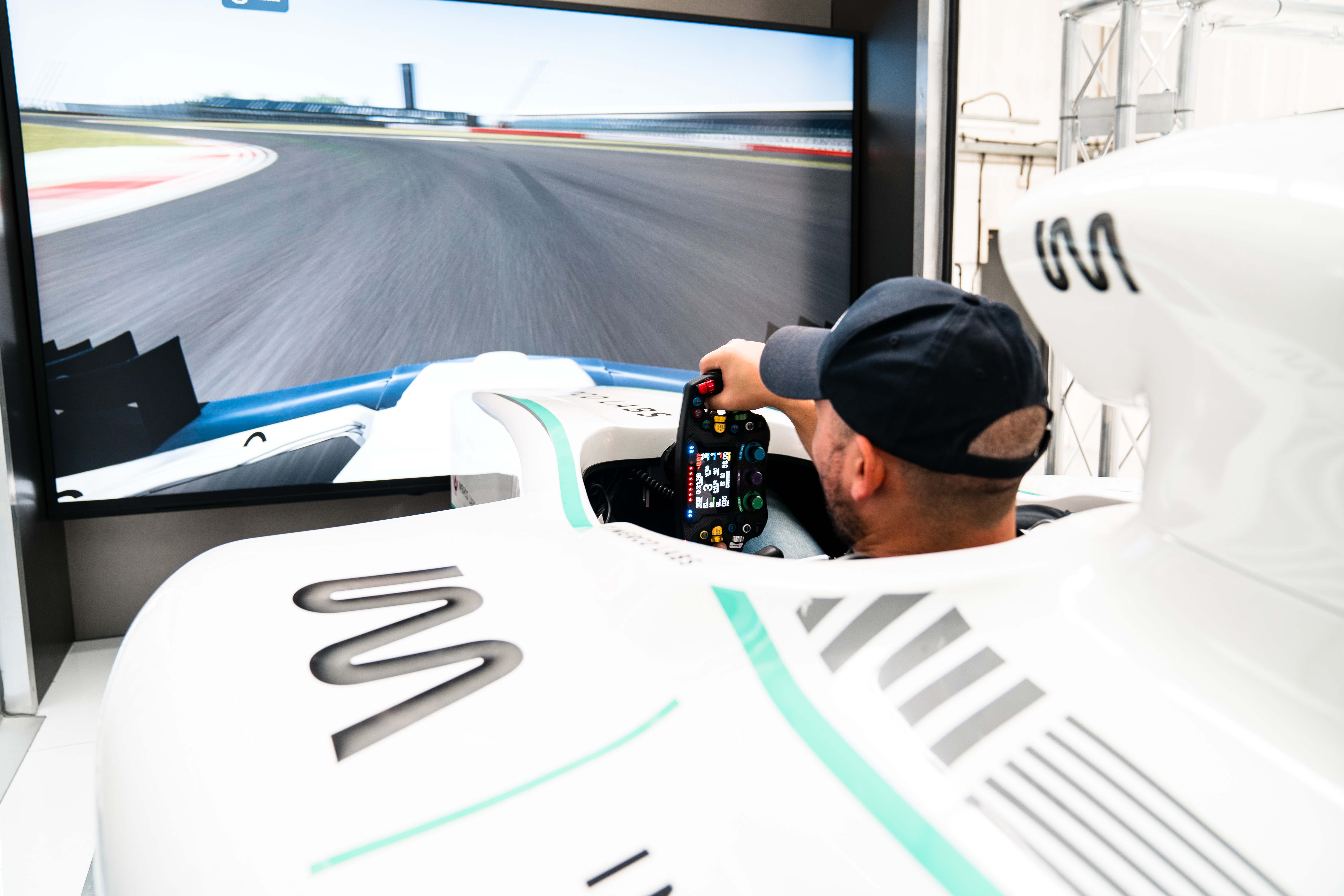 AXSIM FORMULA SIMULATOR for sale by auction in Reading, Berkshire ...