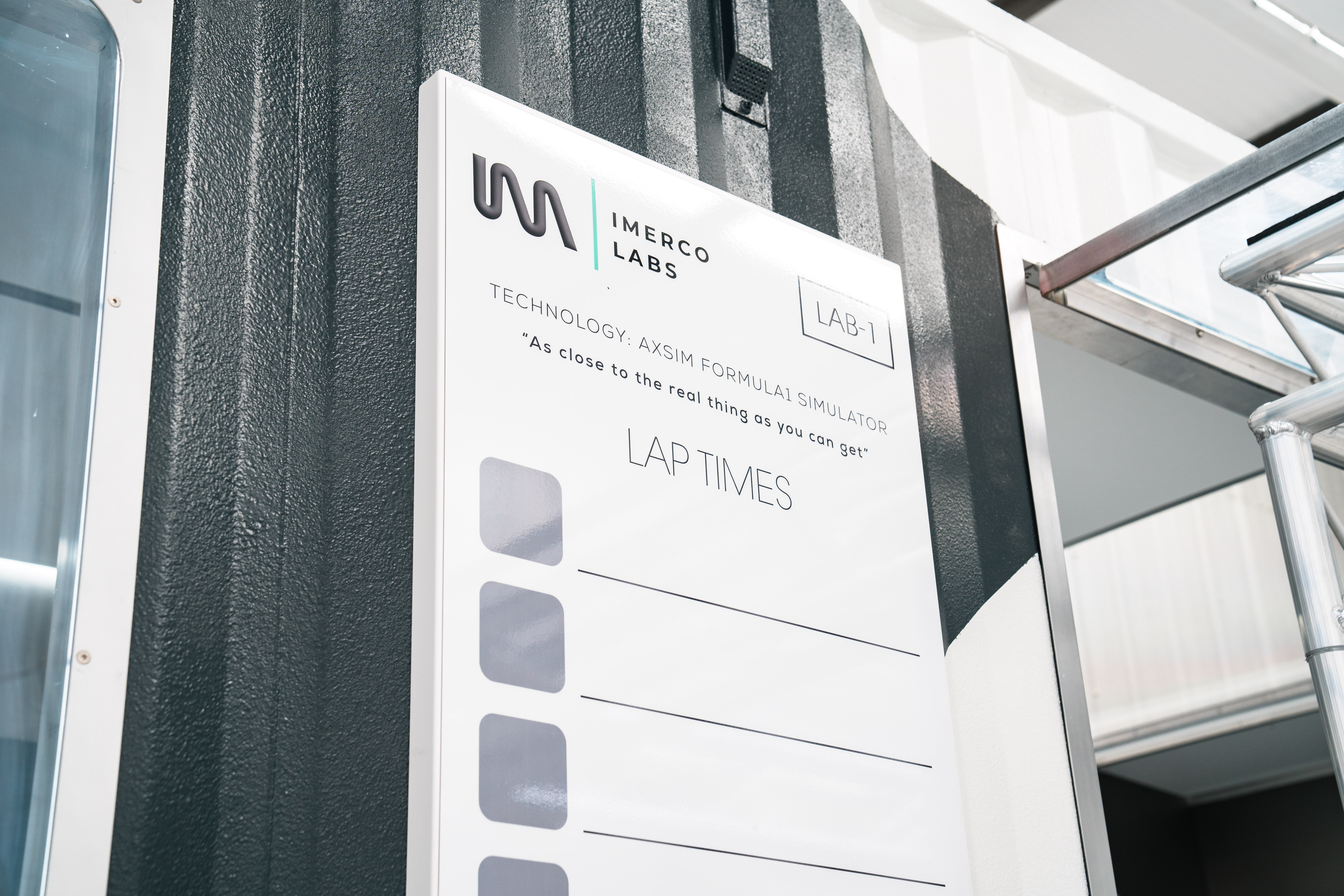 AXSIM FORMULA SIMULATOR for sale by auction in Reading, Berkshire ...