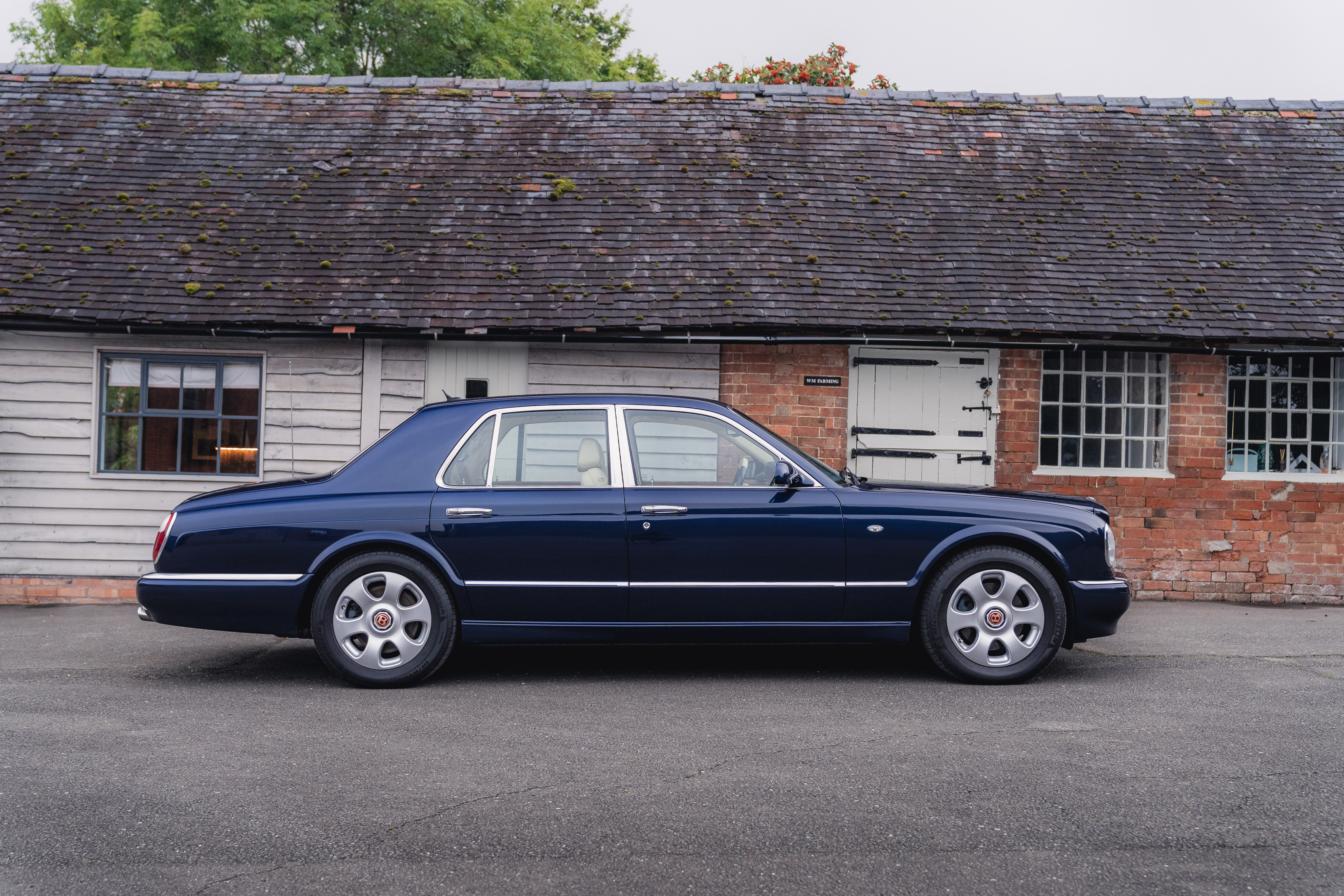 2001 BENTLEY ARNAGE RED LABEL