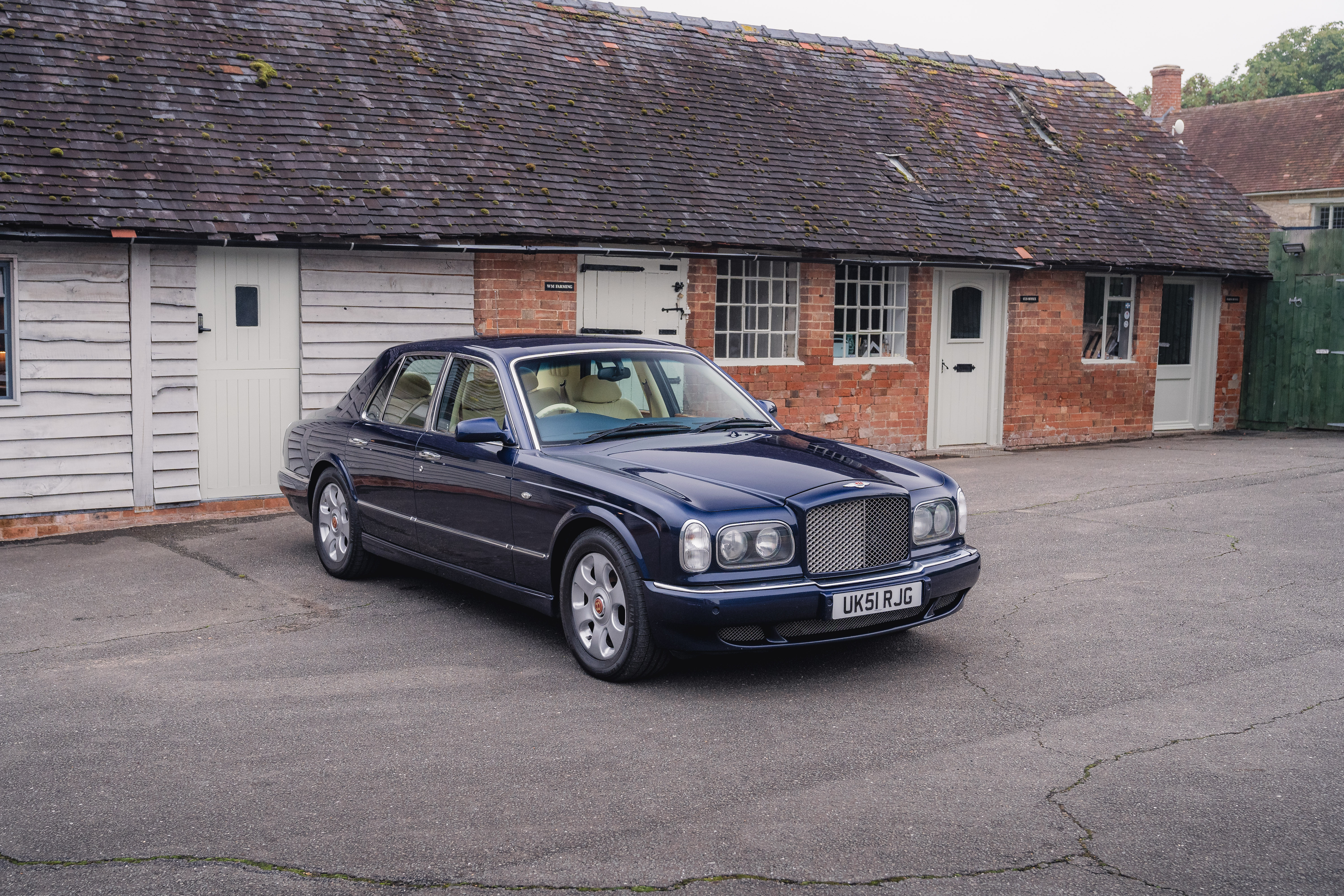 2001 BENTLEY ARNAGE RED LABEL