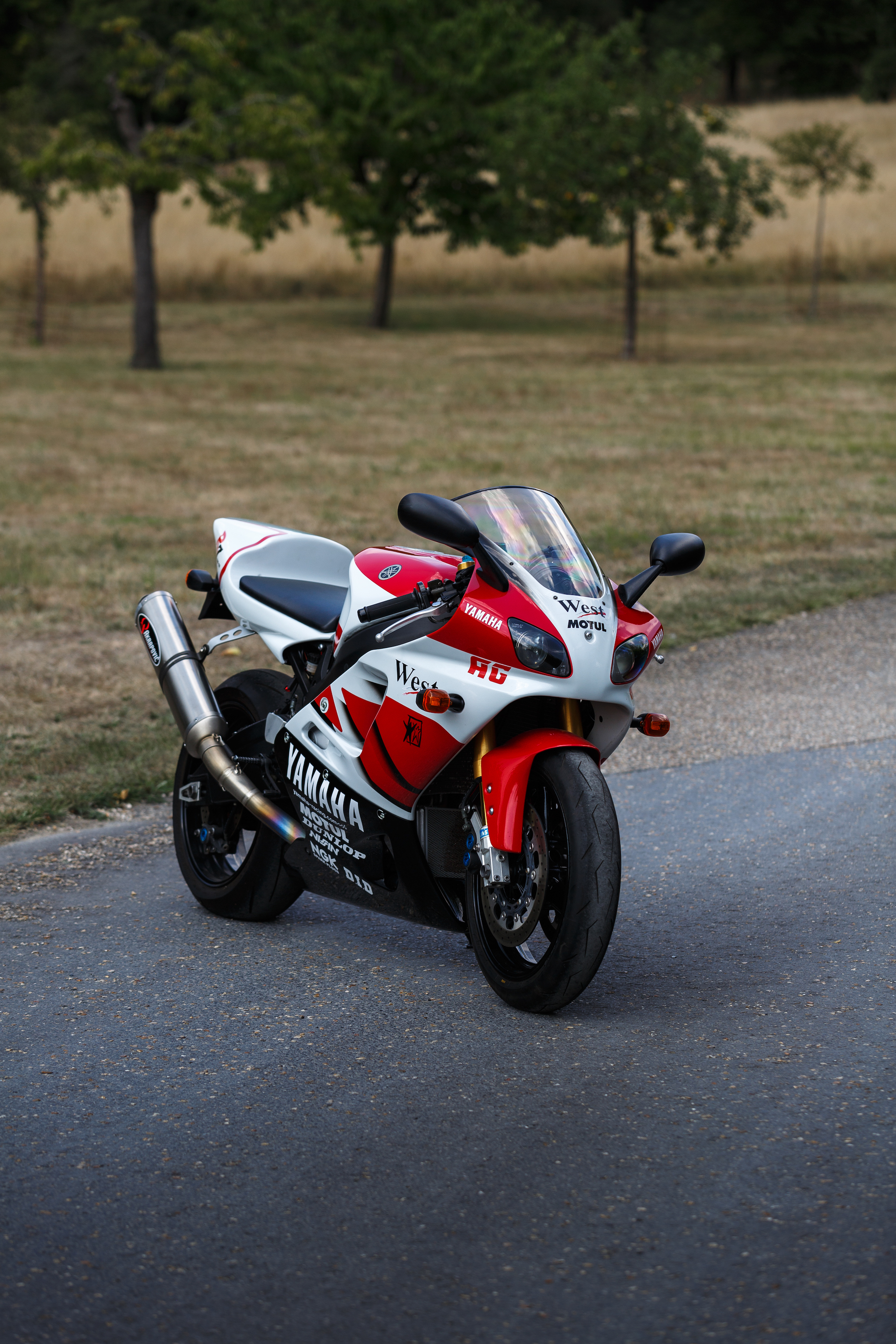 2001 YAMAHA YZF-R7 OW-02 - RACE BIKE