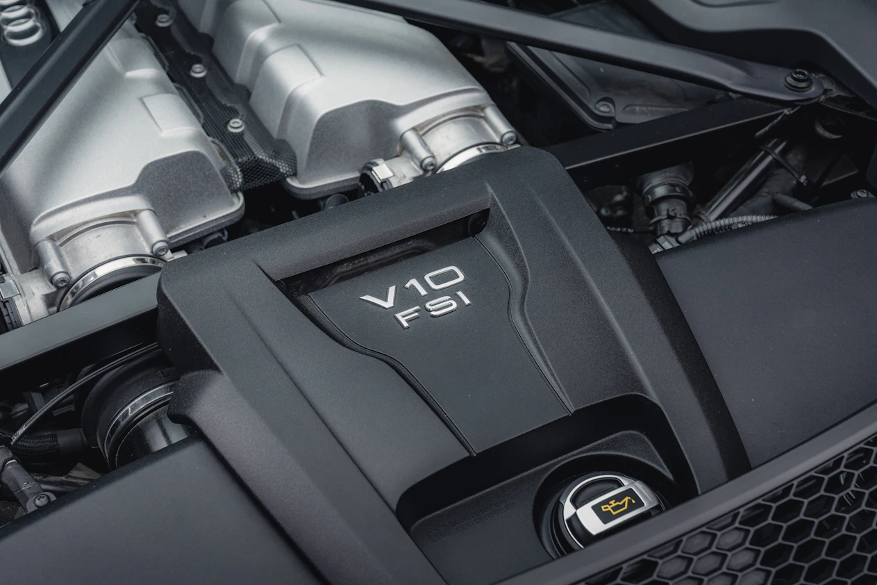 Audi R8 Black V10 Engine