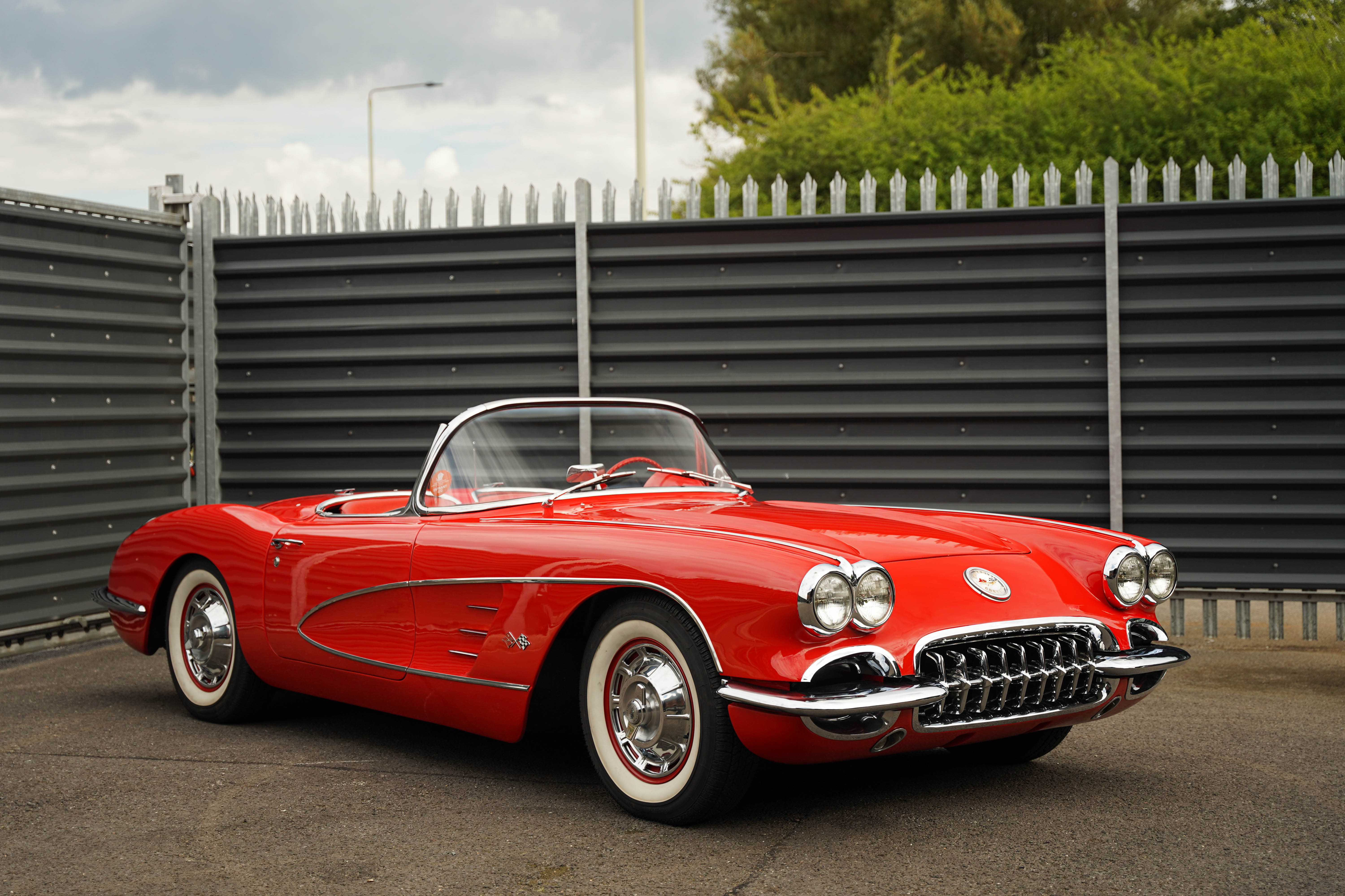 1960 CHEVROLET CORVETTE (C1)