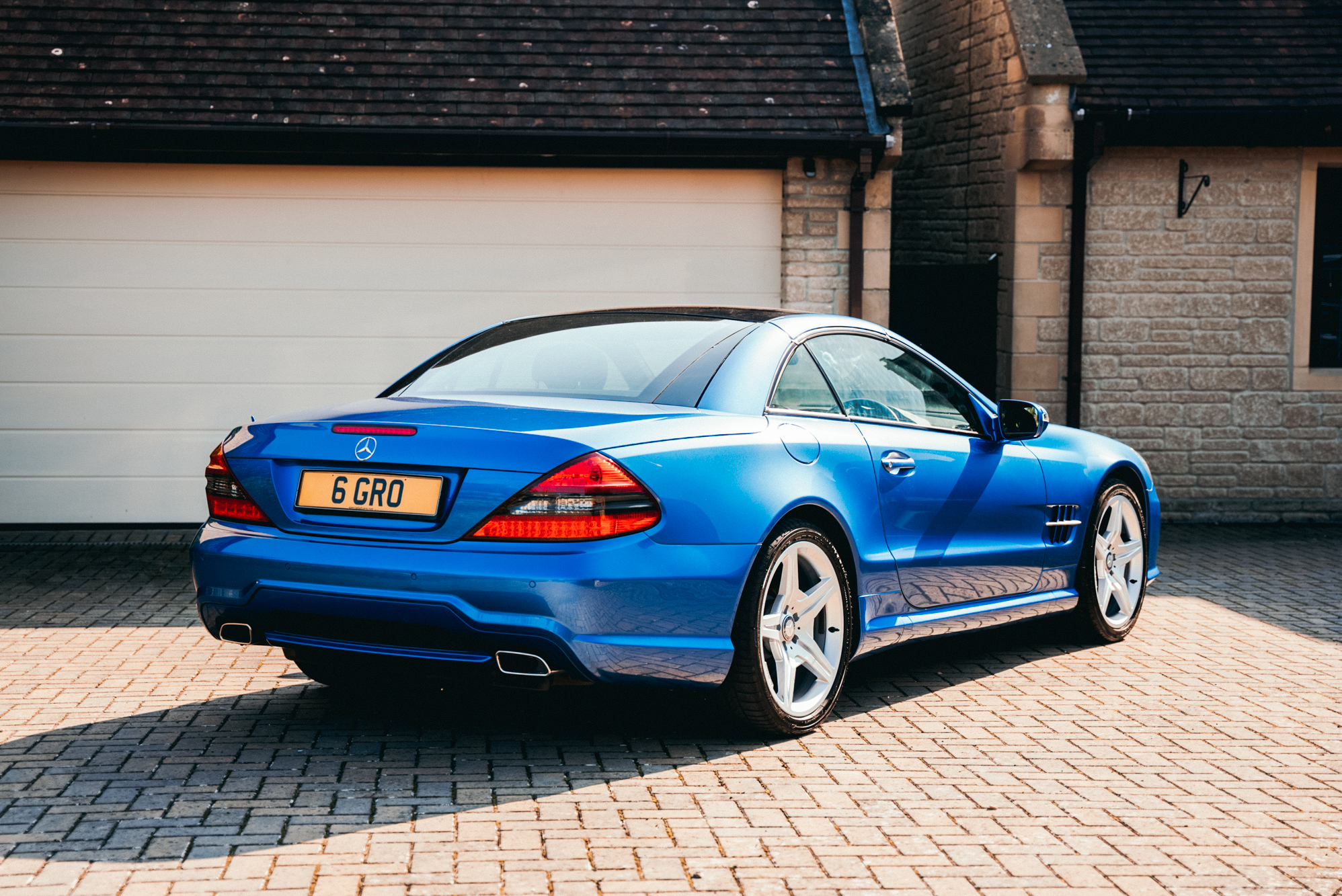 2010 MERCEDES-BENZ (R230) SL500