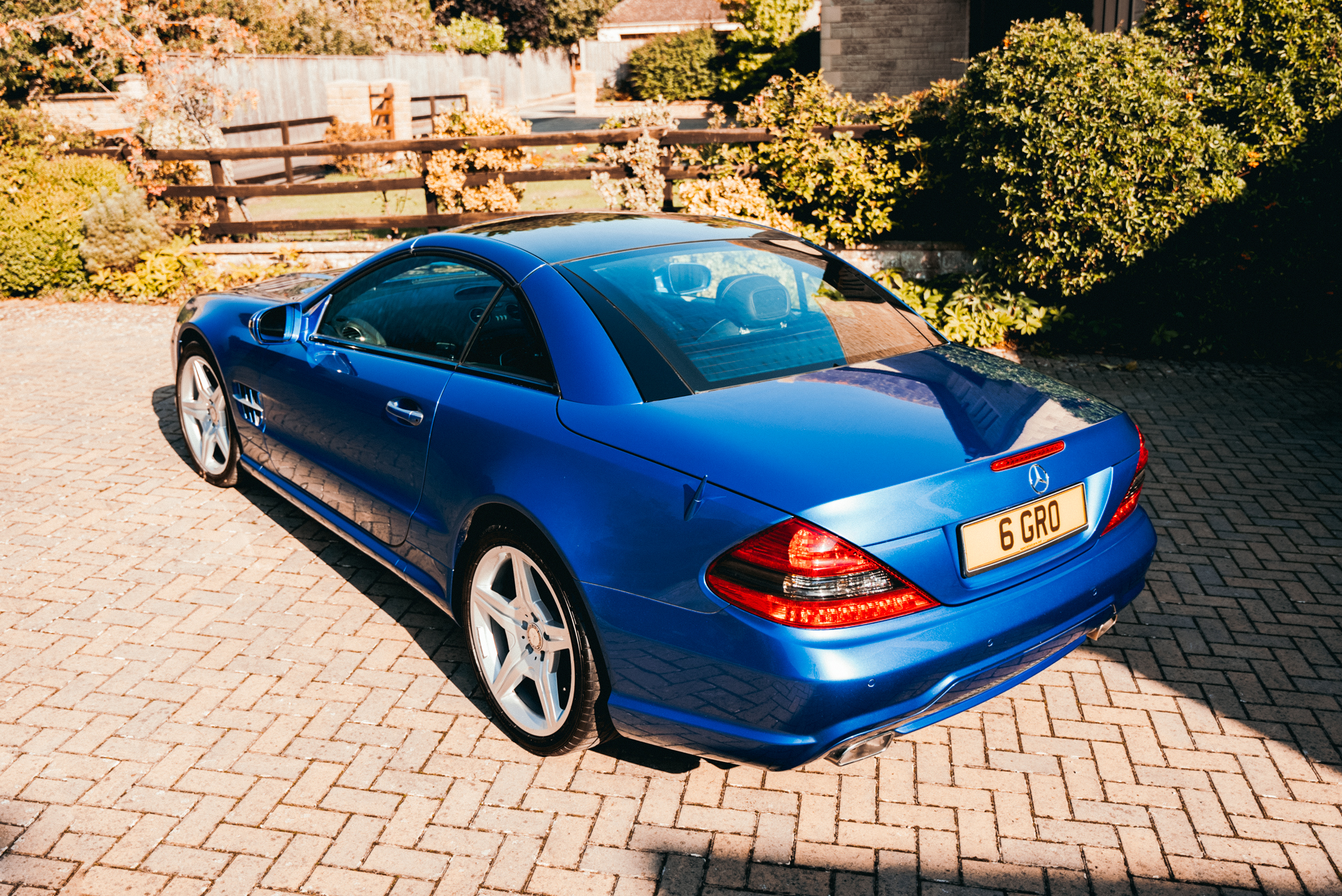 2010 MERCEDES-BENZ (R230) SL500