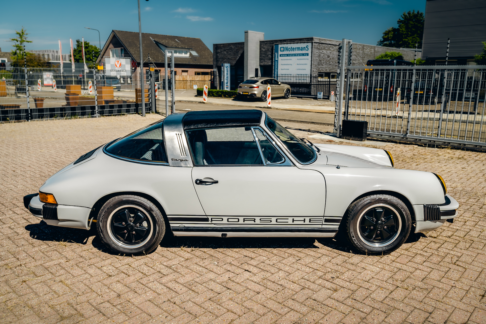 1977 PORSCHE 911 TARGA