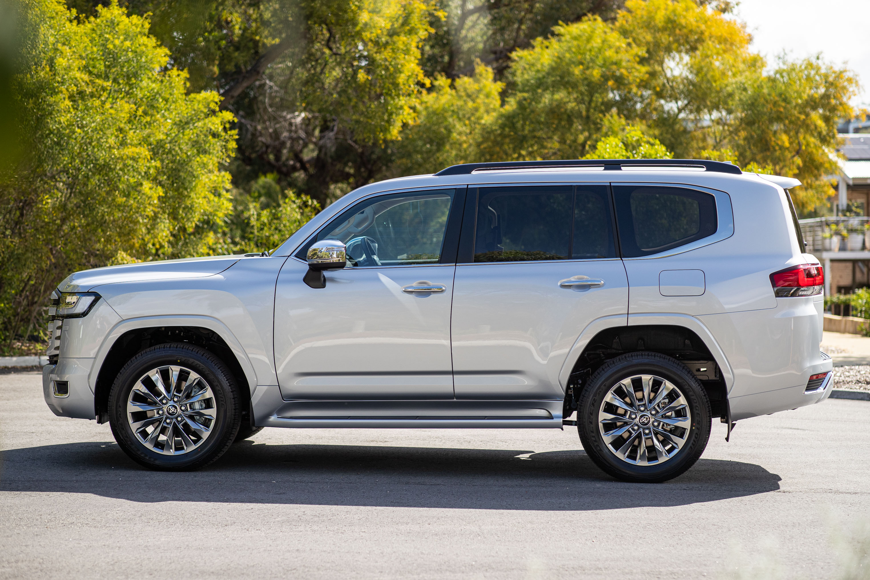 2022 TOYOTA LAND CRUISER SAHARA ZX - 45 KM