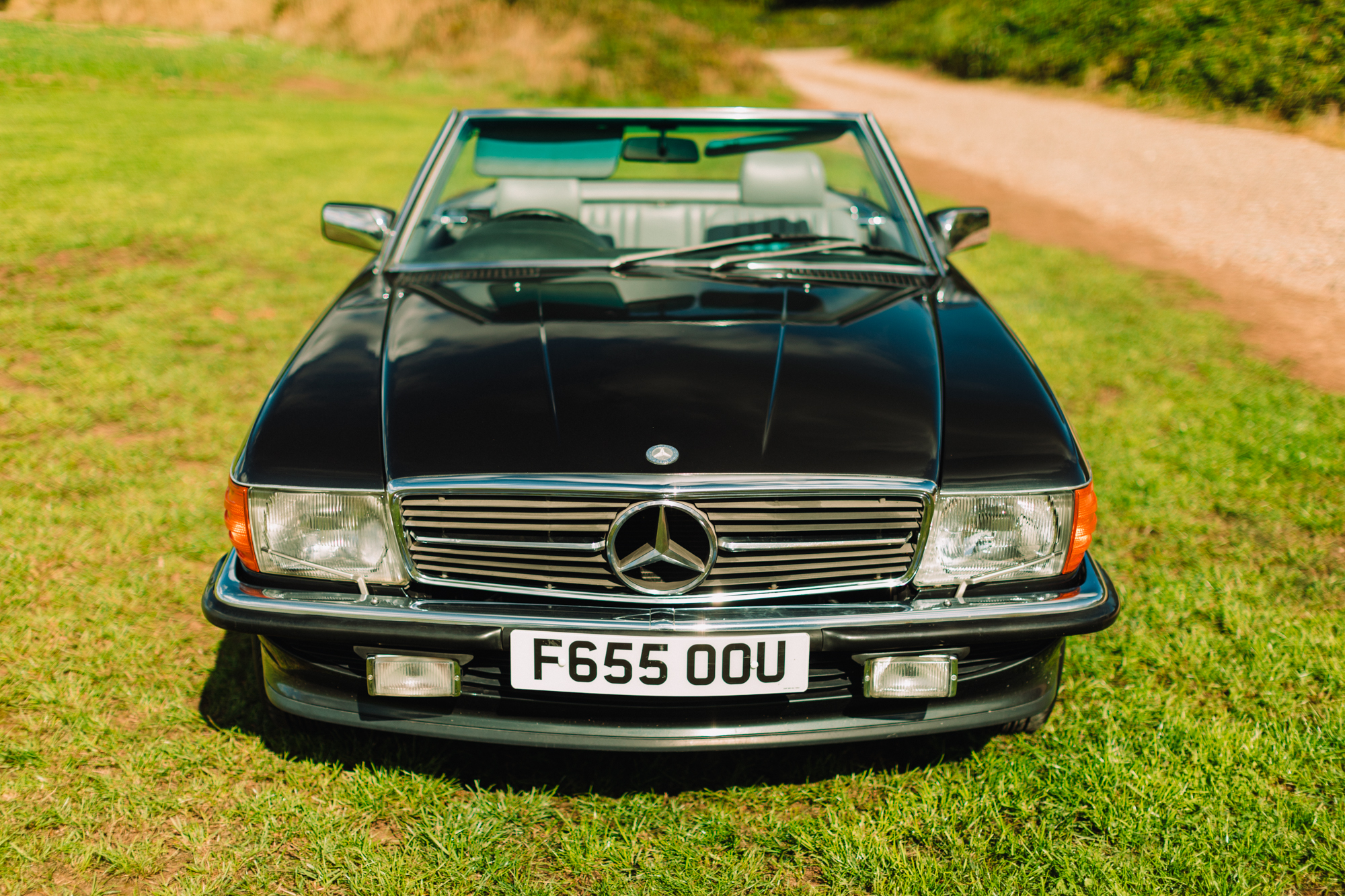 1988 MERCEDES-BENZ (R107) 500SL