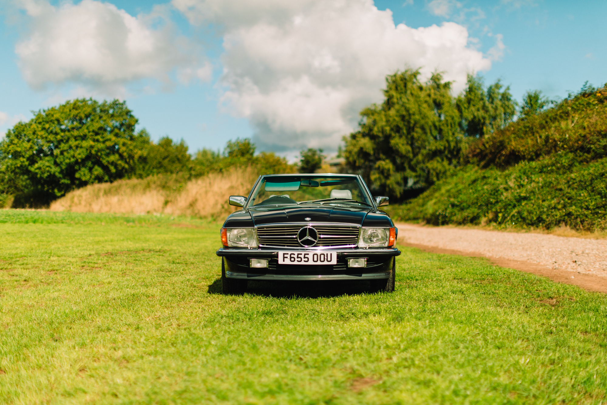 1988 MERCEDES-BENZ (R107) 500SL
