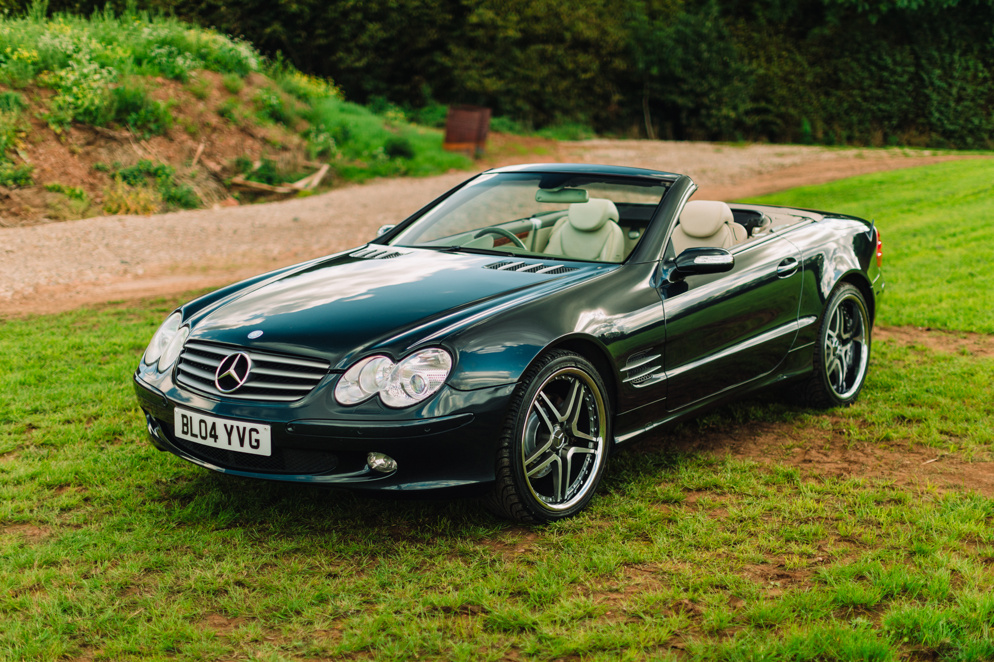 2004 MERCEDES-BENZ (R230) SL500